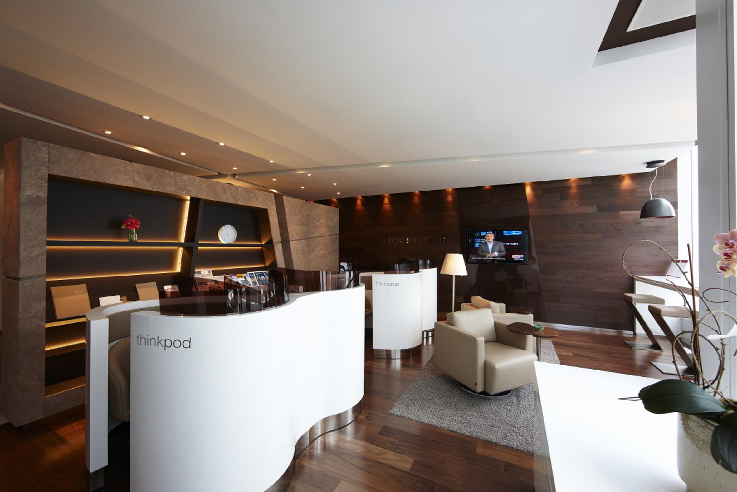 Regus Center One by D&P Associates - Architizer