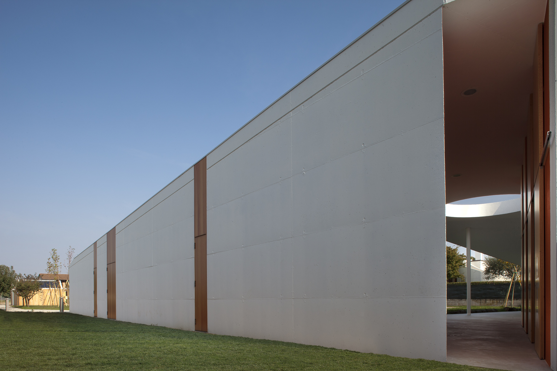 1.14. The kite school complex by C+S ARCHITECTS - Architizer