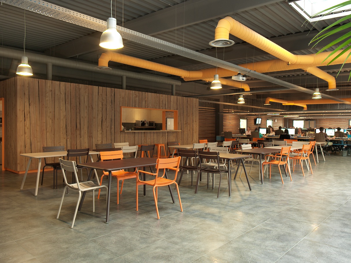 VirtualExpo Office Space by Multipod Studio - Architizer