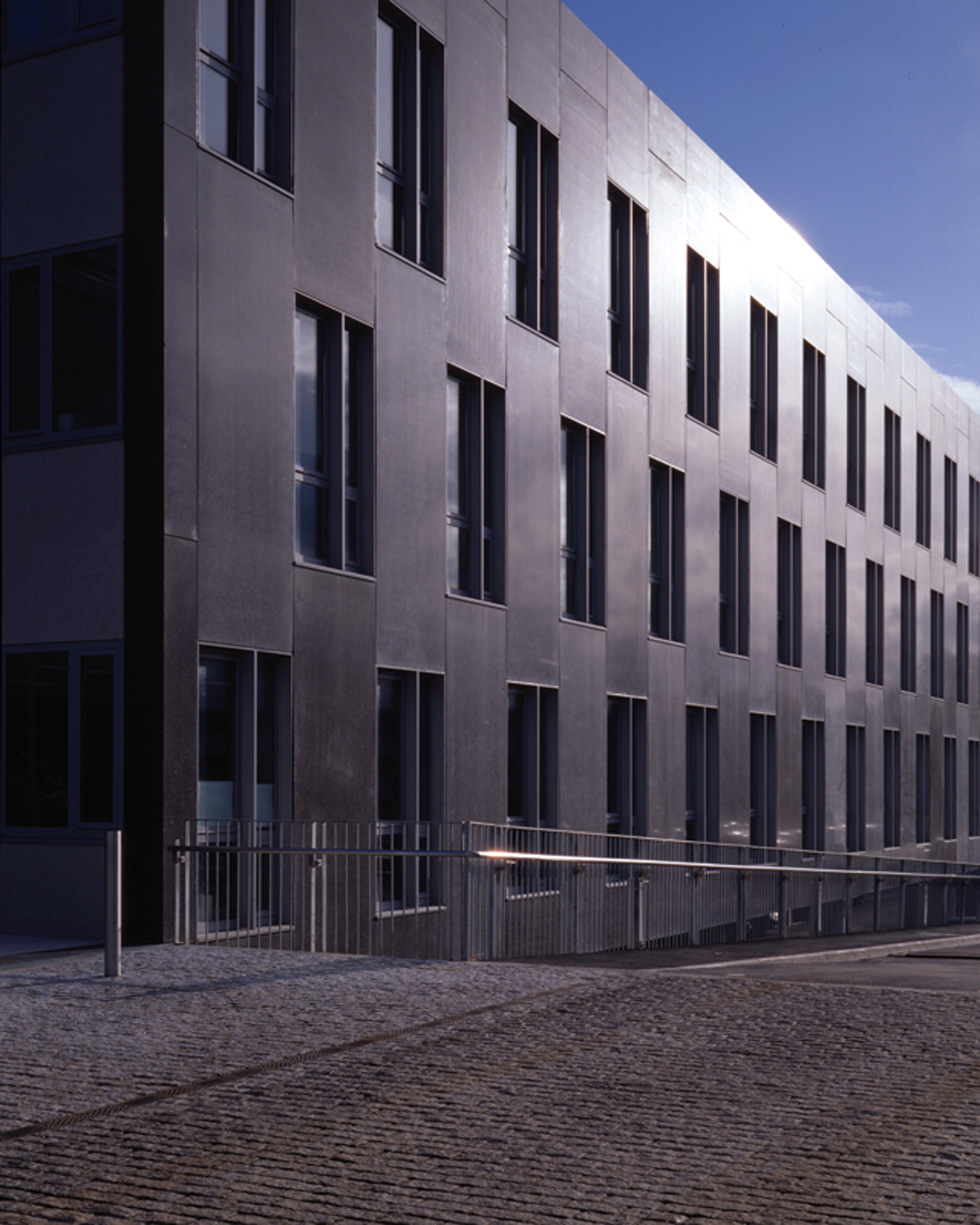 Precast House by FKL architects - Architizer