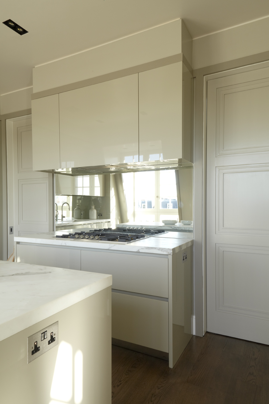 Chelsea House by TLAStudio - Architizer