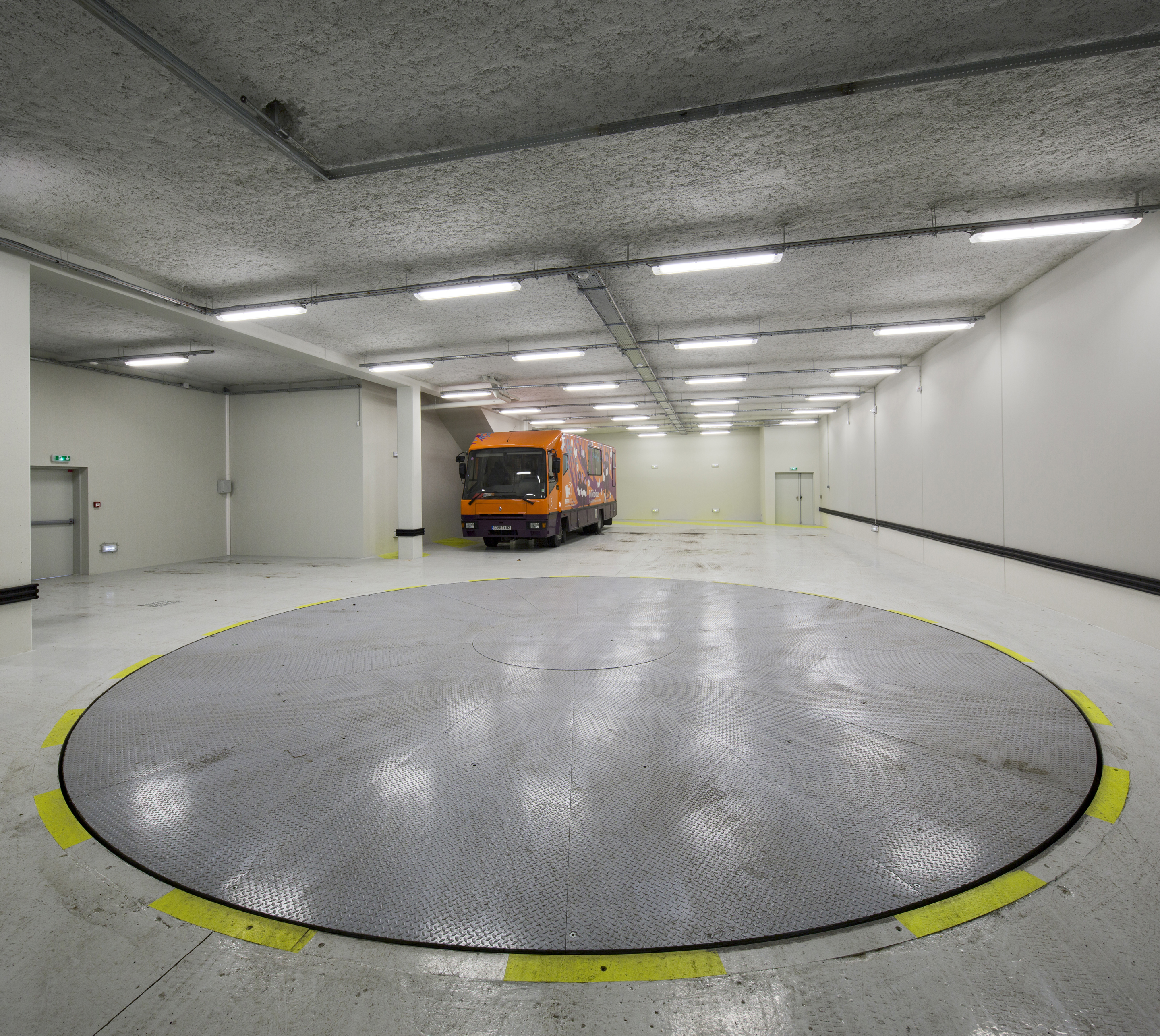 Archives and Premises Building by Antonini Darmon Architects - Architizer