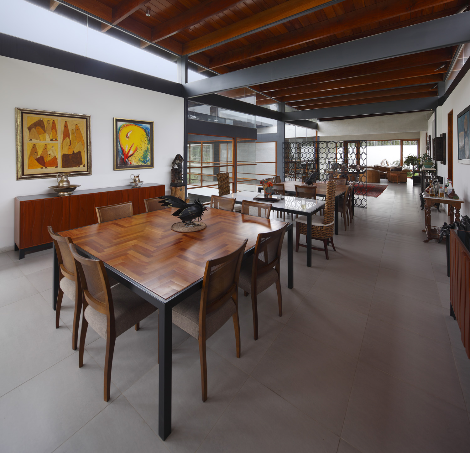 Fan House by Seinfeld Arquitectos - Architizer