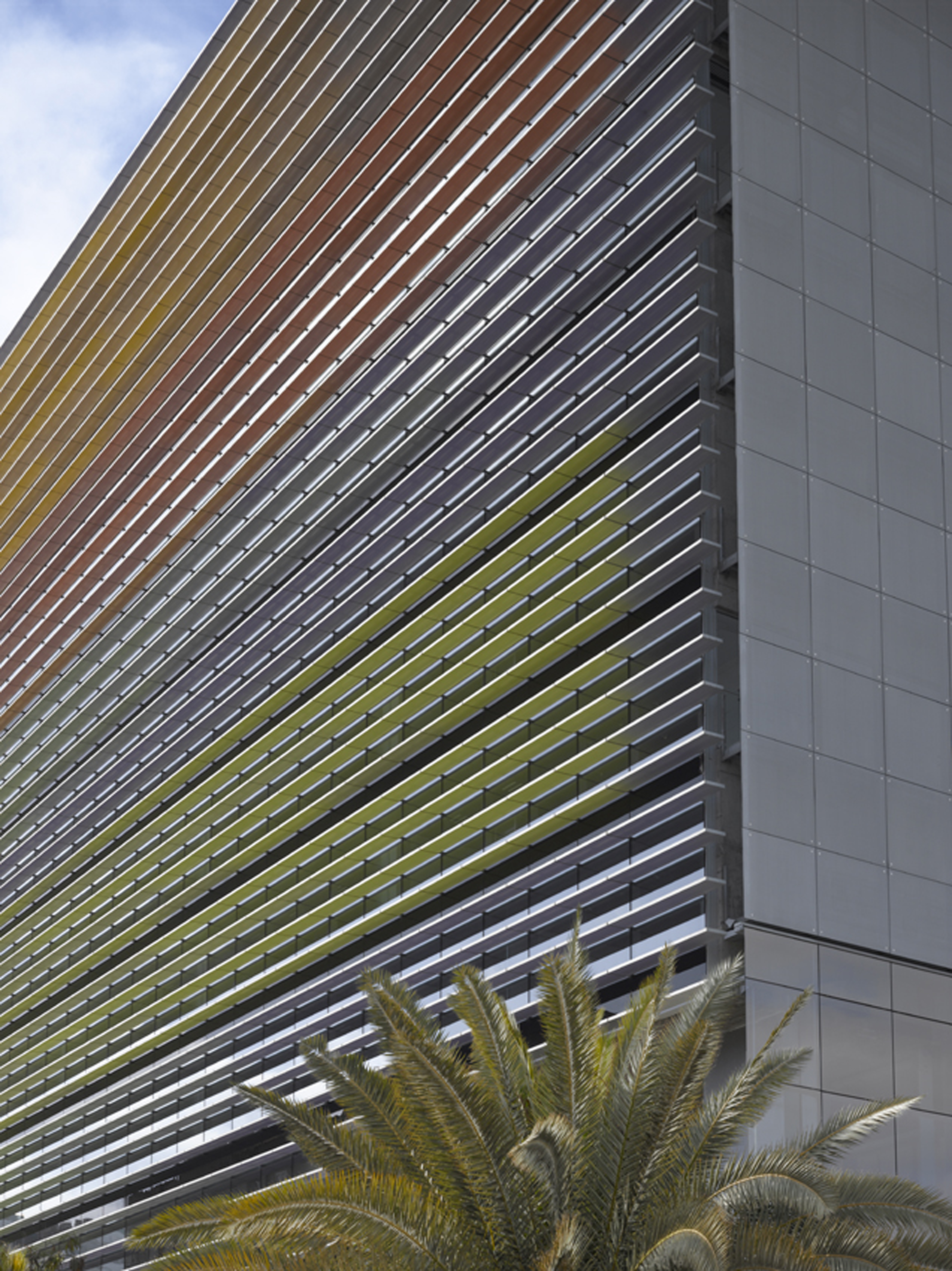 Law Courts Complex by Sosa + González + Santiago - Architizer