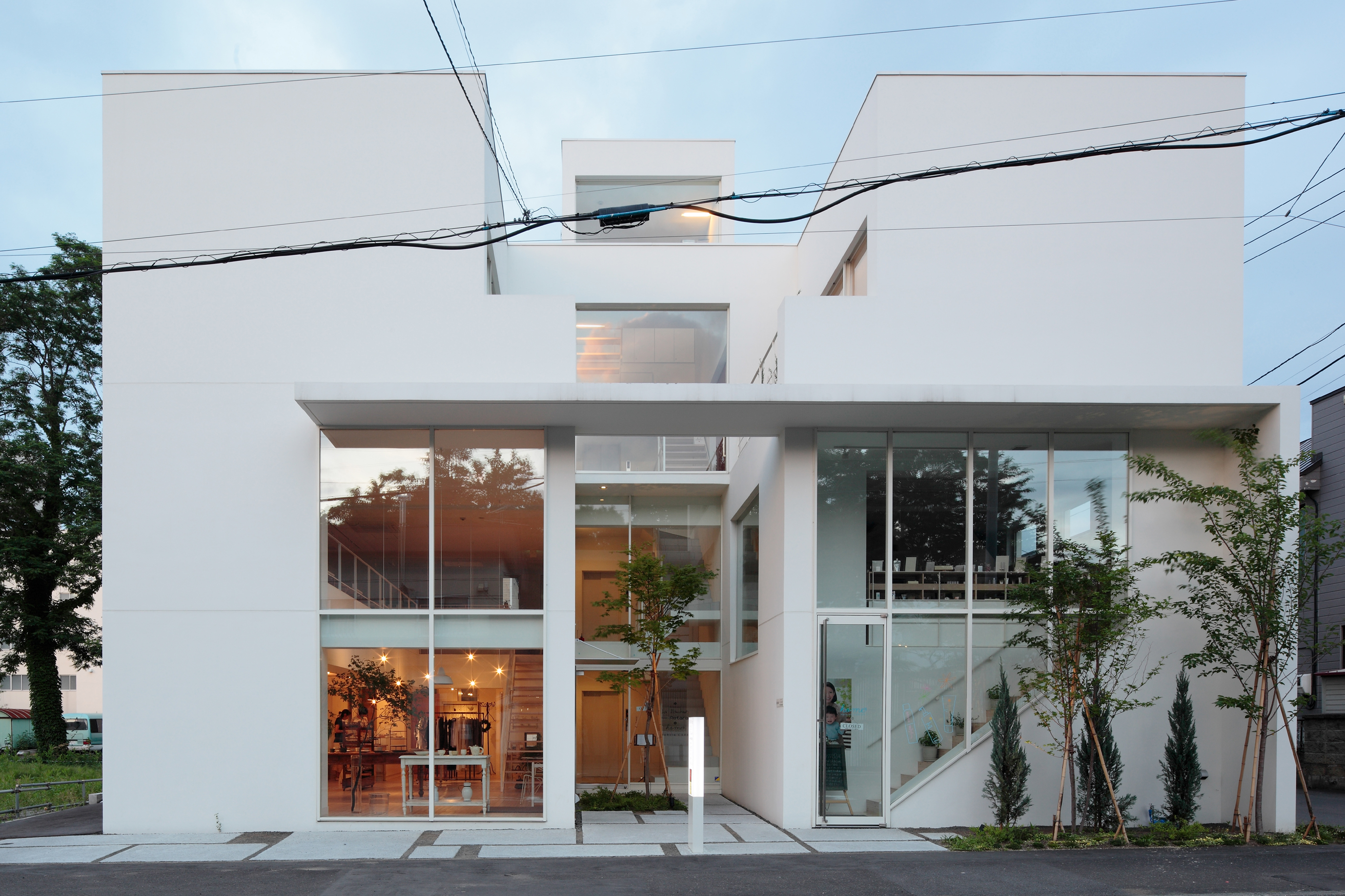 AKI - Gabled House by Akasaka Shinichiro Atelier - Architizer