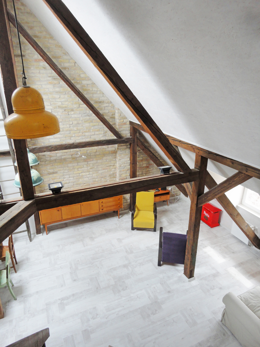 ATTICK LOFT by www.istvanbarsony.com - Architizer