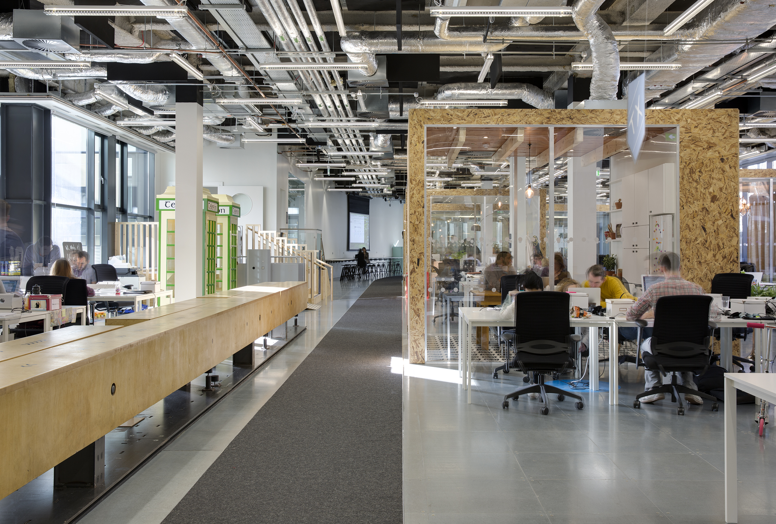 School of Architecture and Design/Library at the University of ...