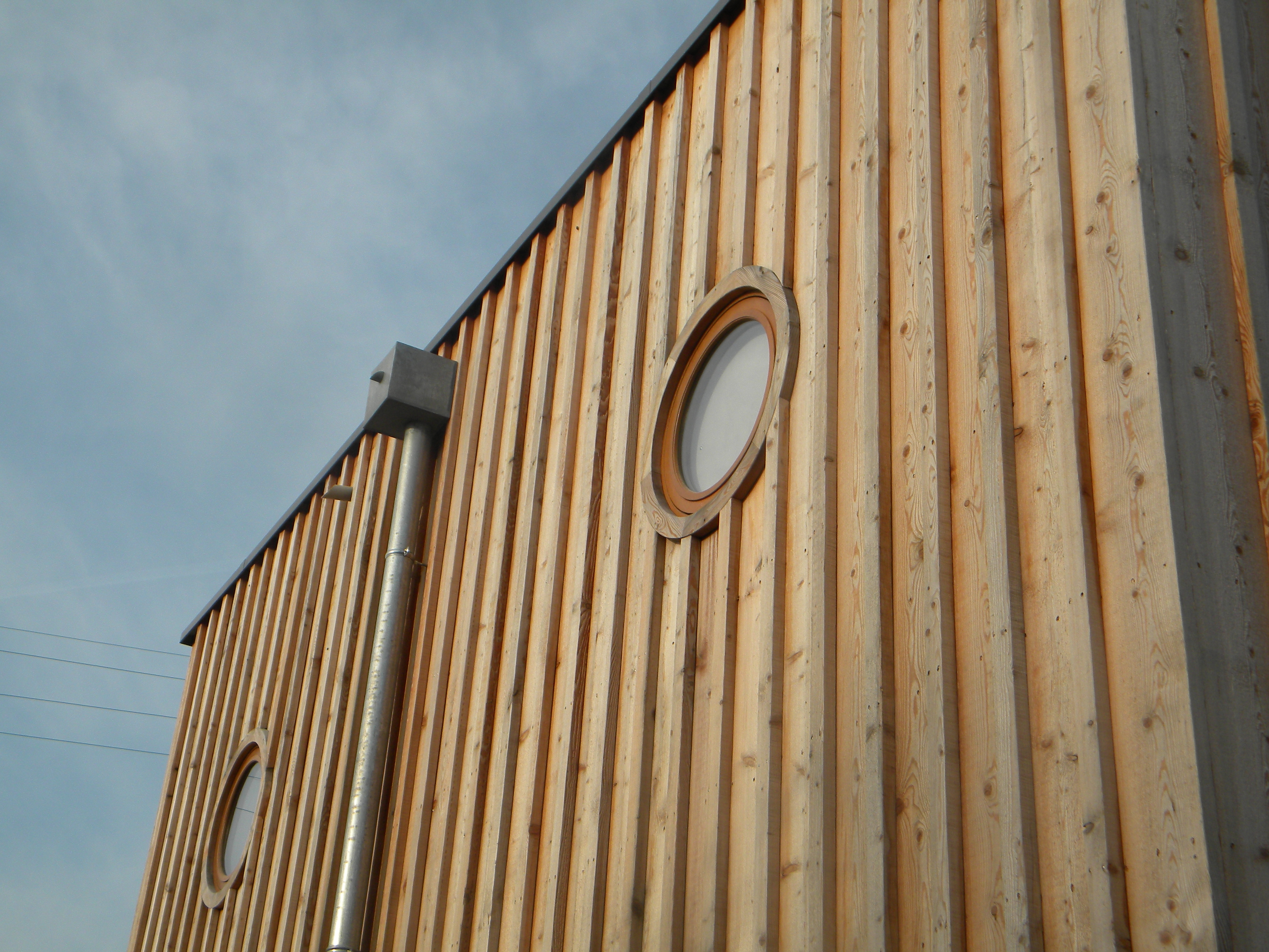 PAQ's House by Multi-Champs Architectes & Associés SAS - Architizer