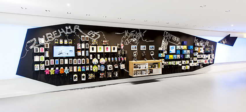 O2 Concept Store Berlin by hartmannvonsiebenthal the brand experience ...