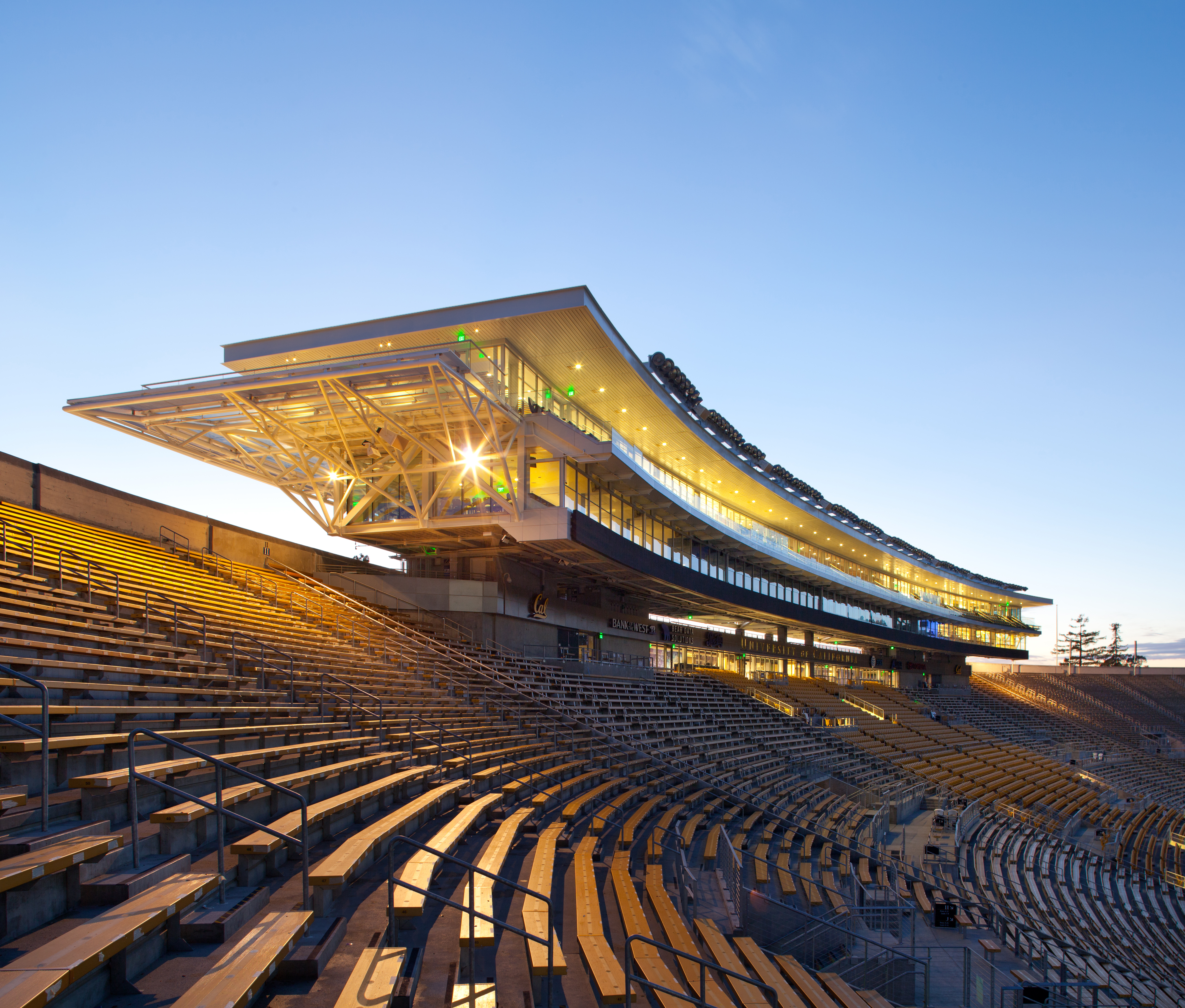 UC Berkeley Memorial Stadium & Simpson Center by STUDIOS Architecture ...