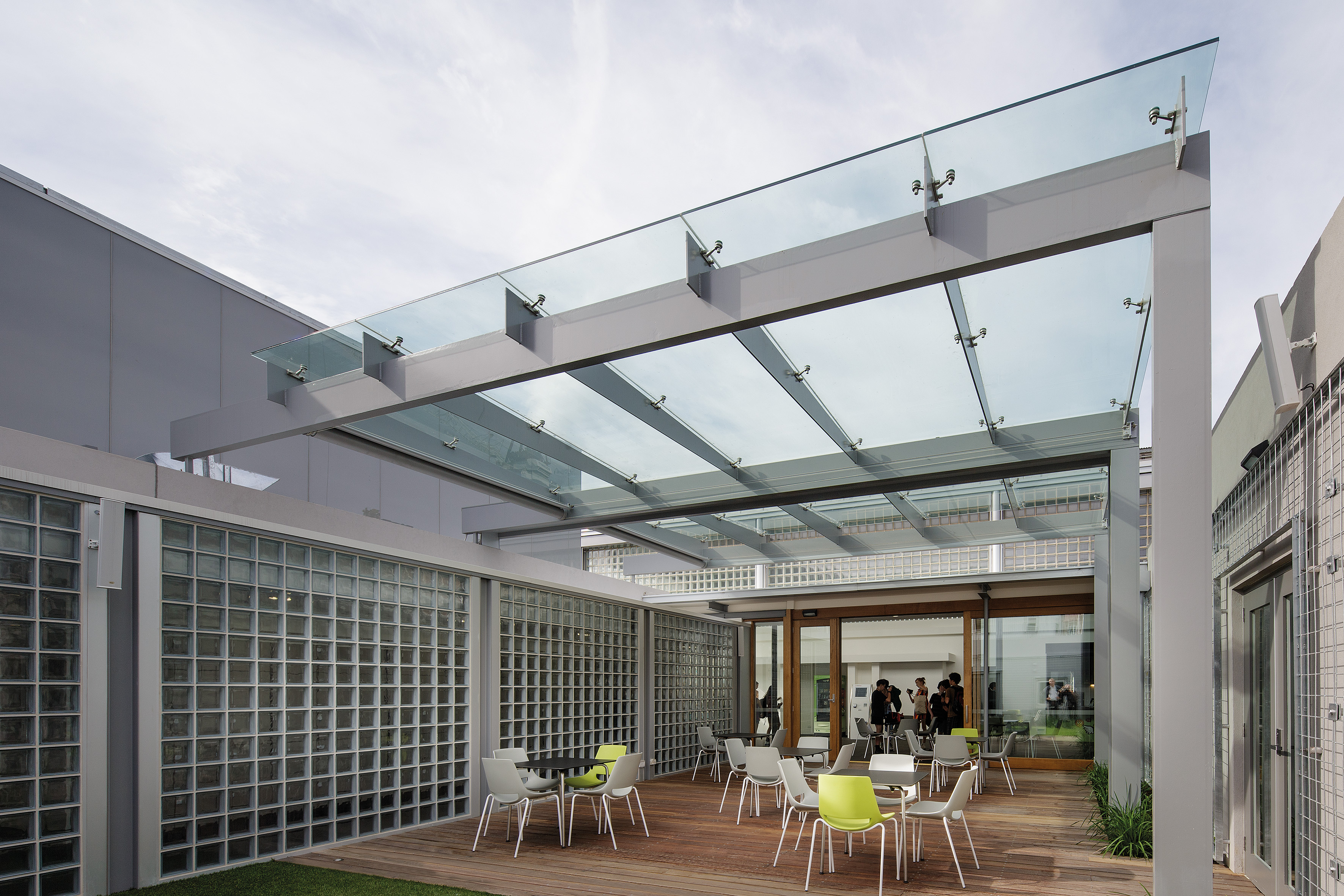 Carlton Baths & Family Resource Centre by Peter Elliott Architecture ...