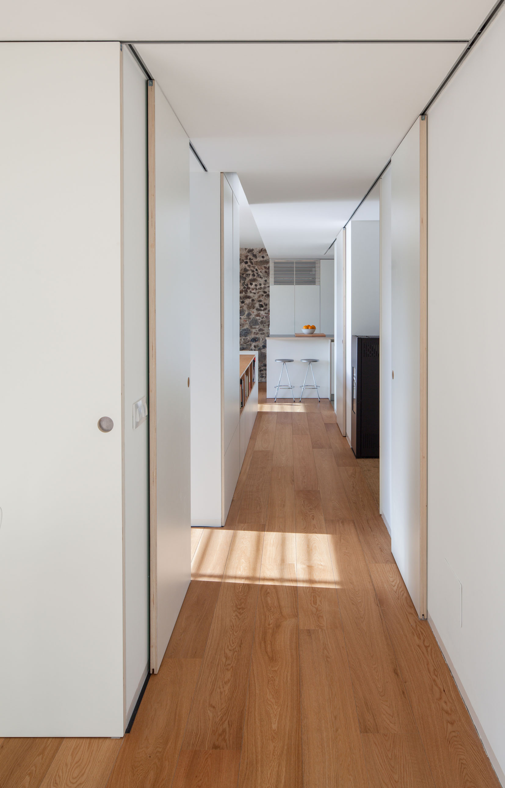 REAR WINDOW by arnau estudi d'arquitectura - Architizer