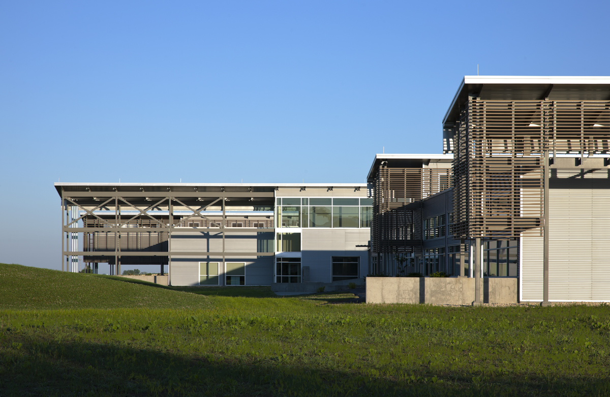 Salt River Pima-Maricopa Indian Community Justice Center by Gould Evans ...