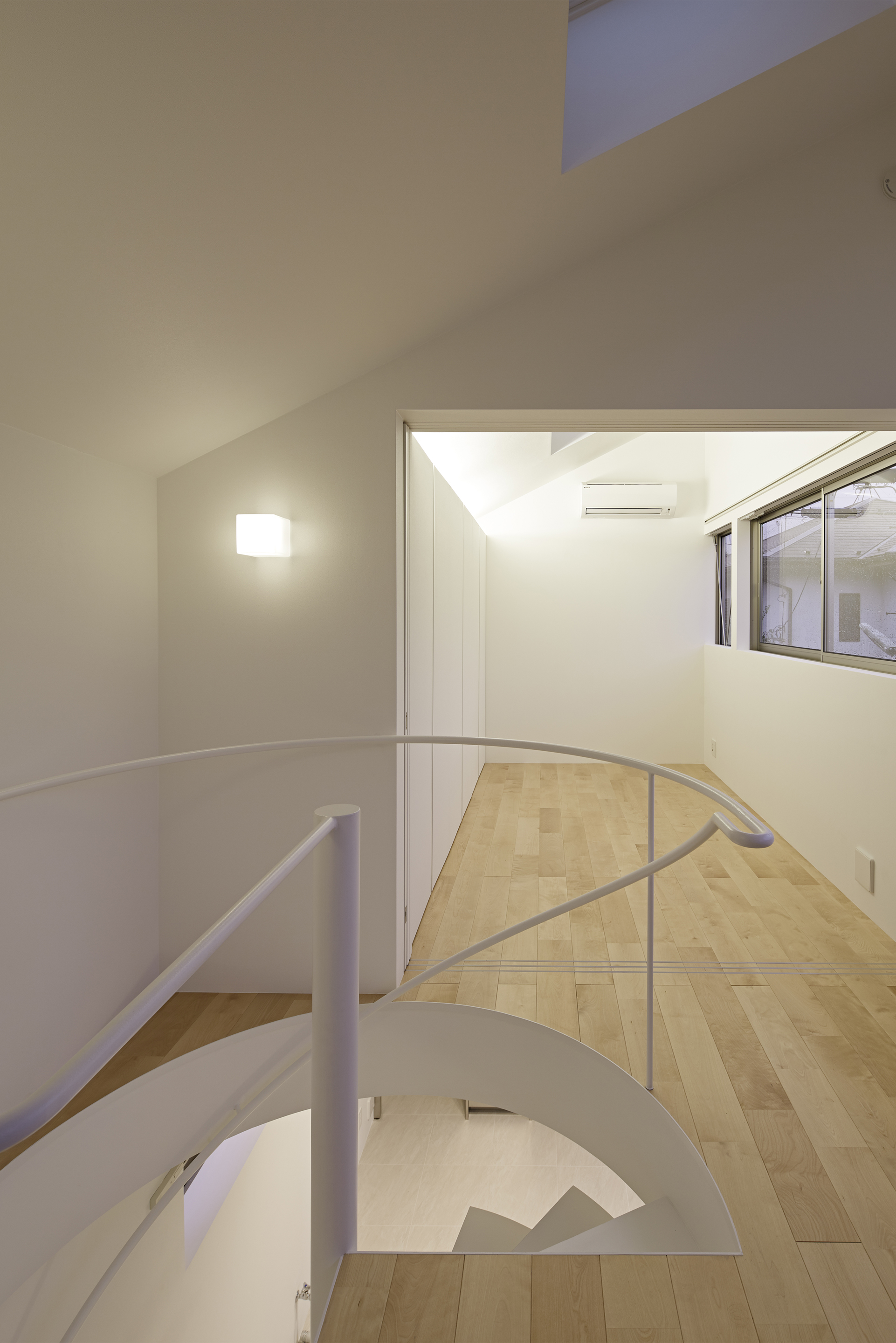 Long Window House - Architizer