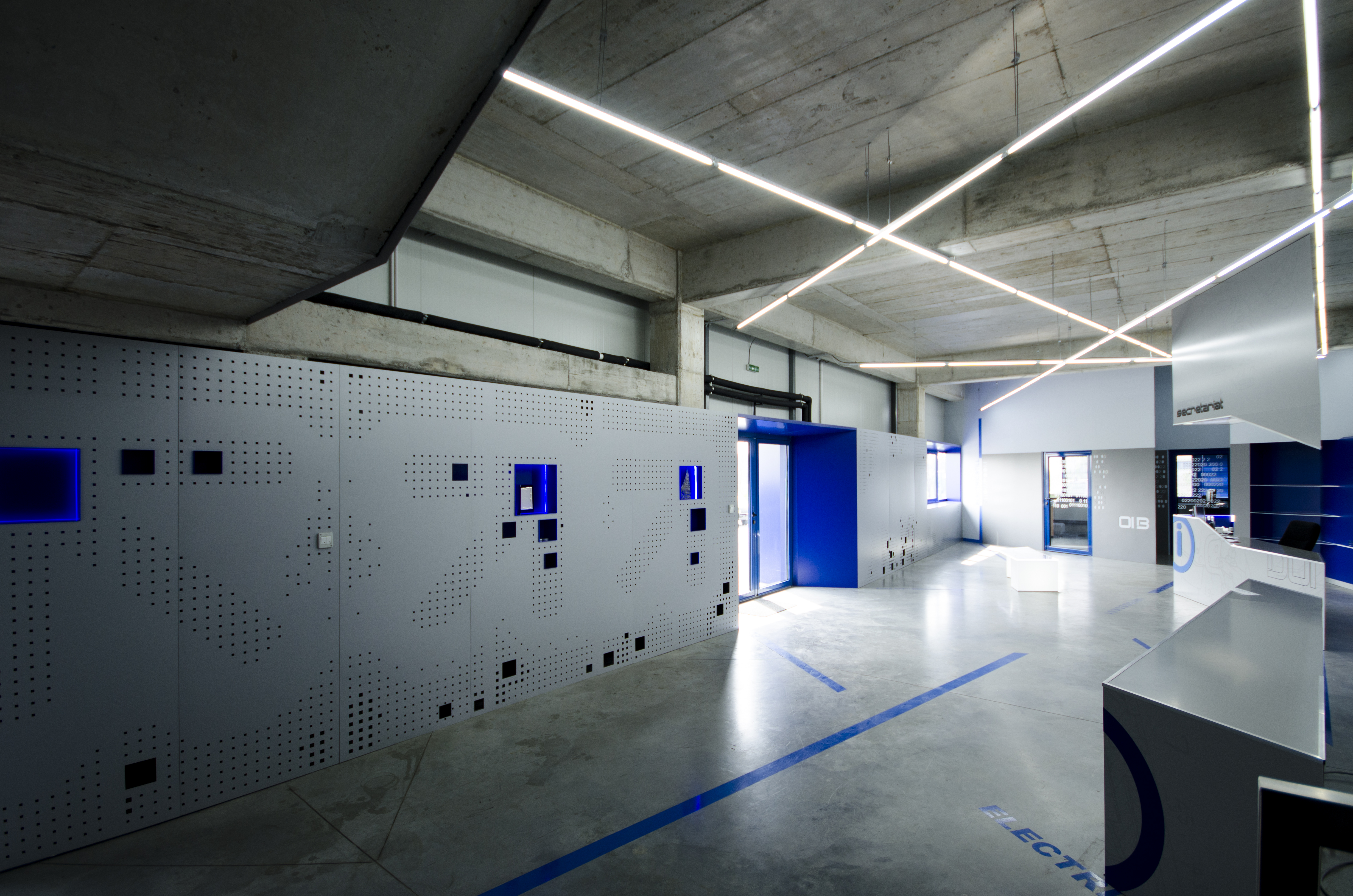 ES showroom by Parasite Studio - Architizer