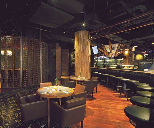 THE 7TH EXODUS LOUNGE, KUNINGAN CITY by Julio Architect & Partners ...