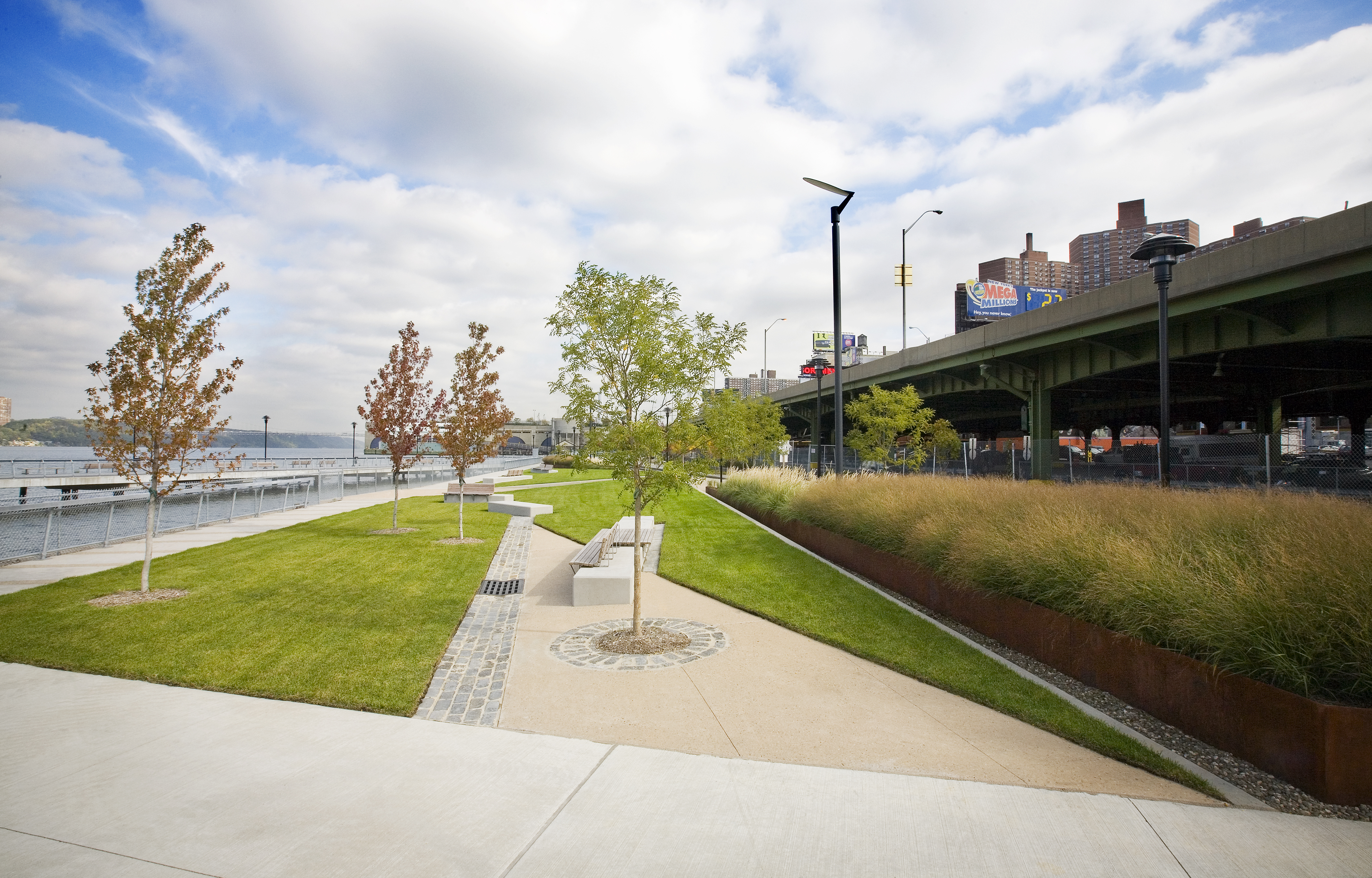 West Harlem Piers Park by W Architecture & Landscape Architecture ...
