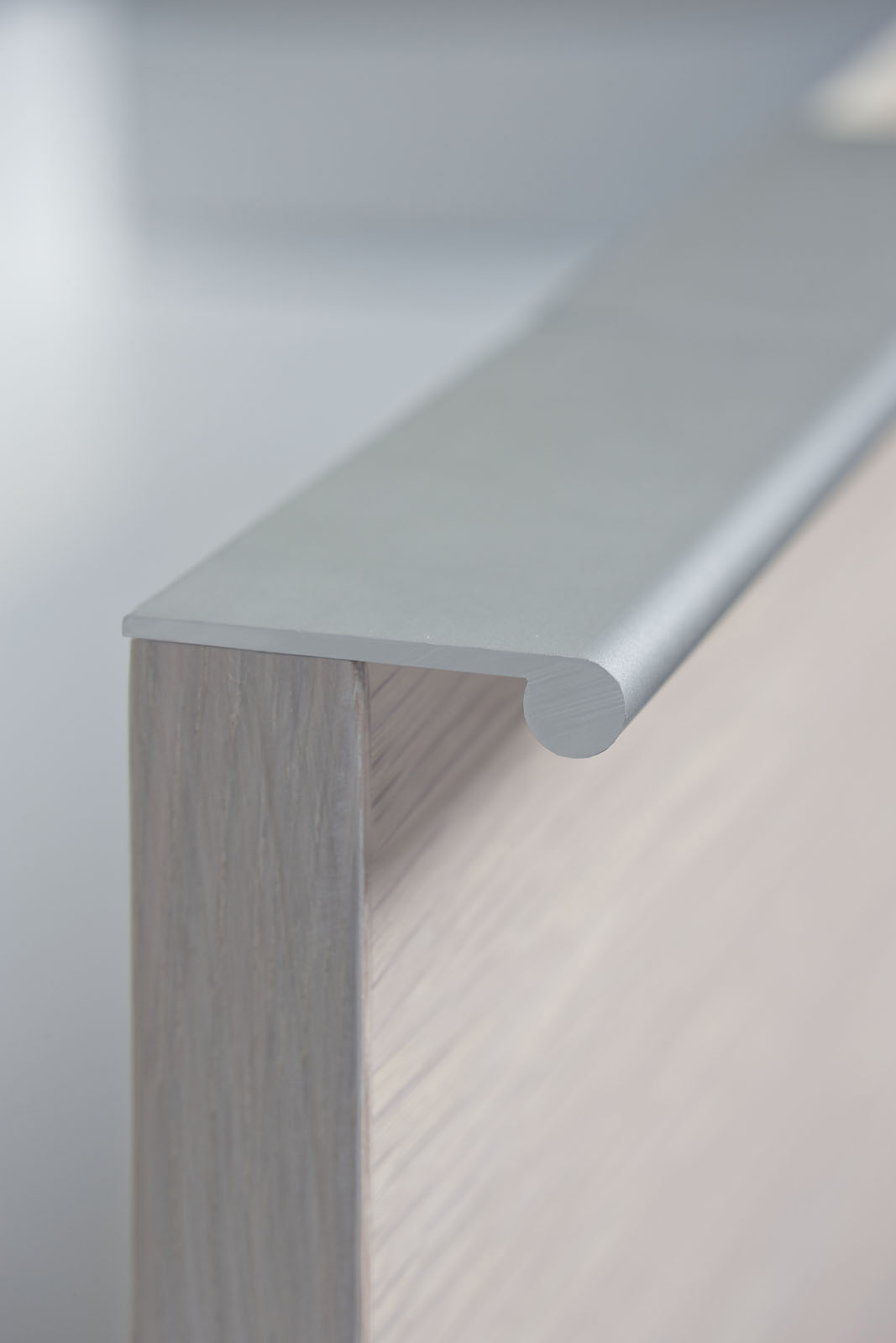 CONTINUOUS DRAWER PULLS from Halliday+Baillie - Architizer