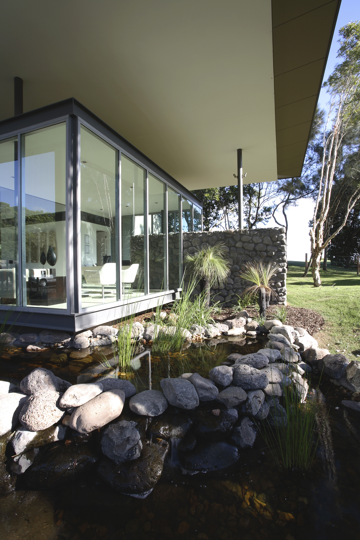 Hyatt Coolum Visitor Centre by Ellivo Architects - Architizer