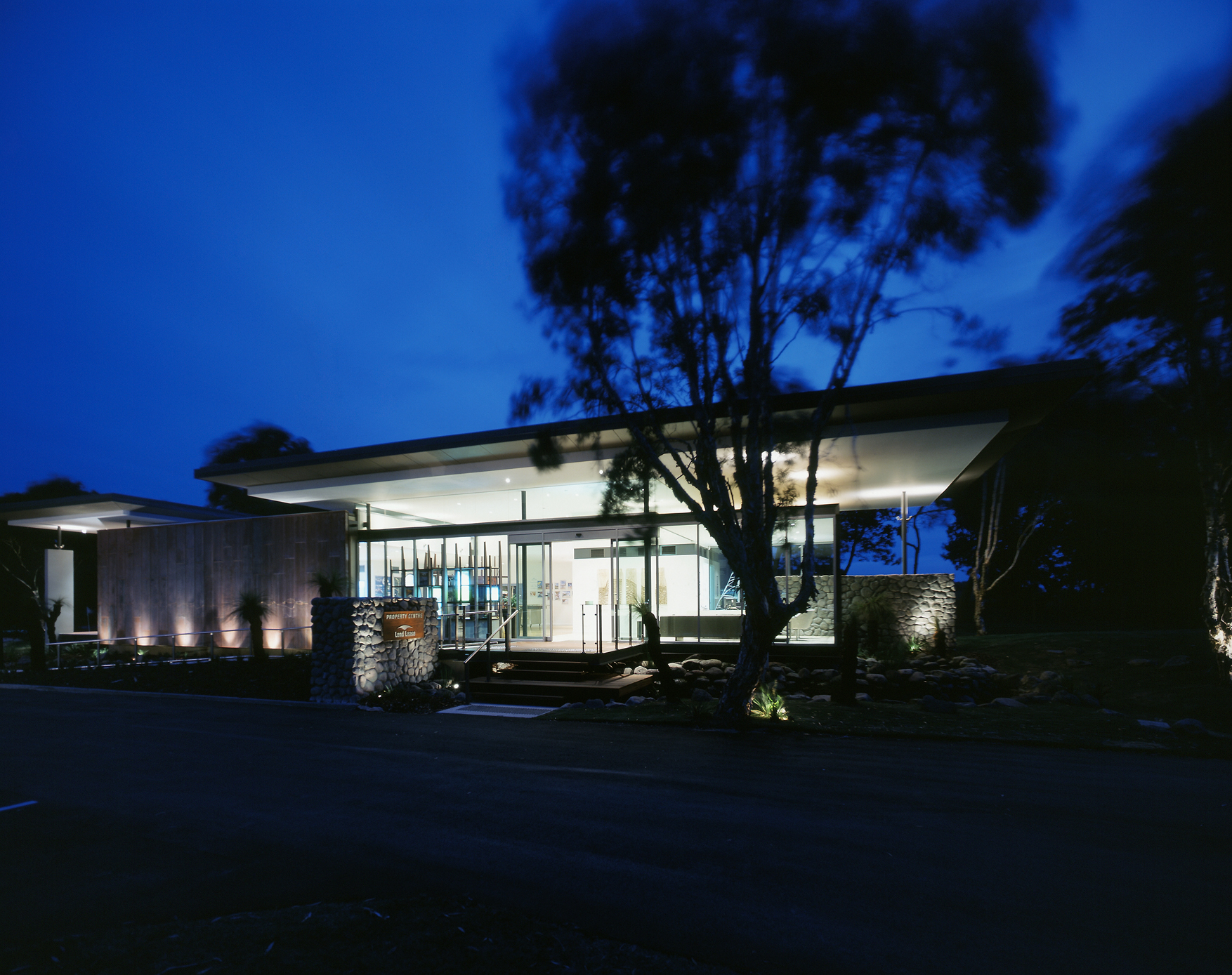 Hyatt Coolum Visitor Centre by Ellivo Architects - Architizer