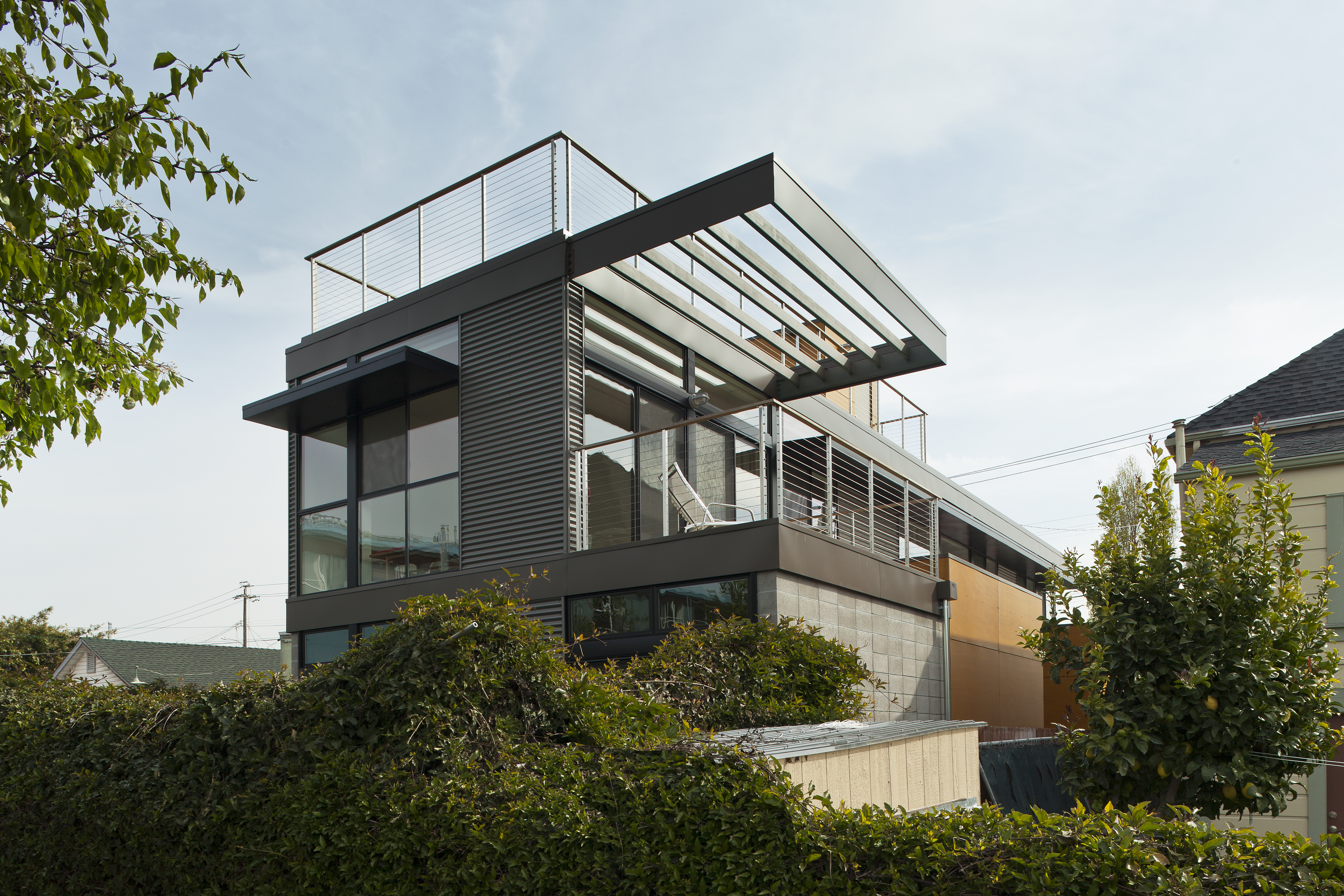 Krubiner Prefab Prototype House by Swatt Miers Architects - Architizer