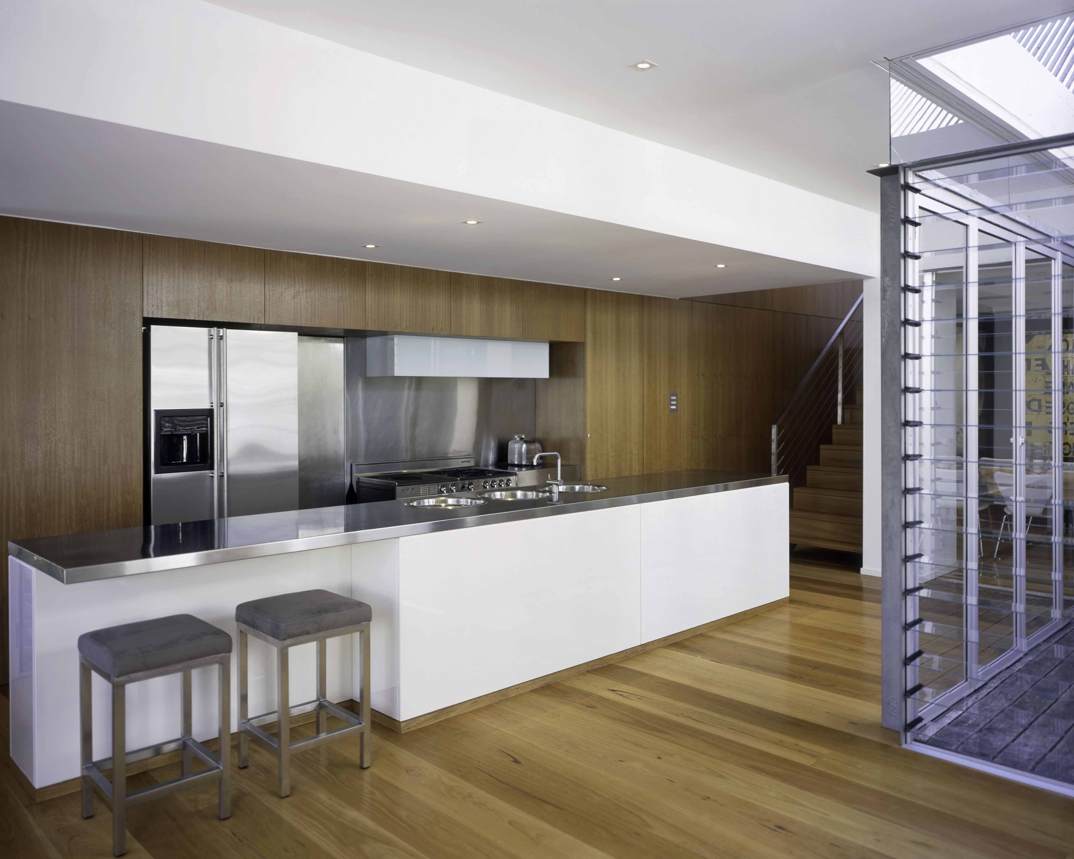 Balmoral House by Buzacott Architects - Architizer