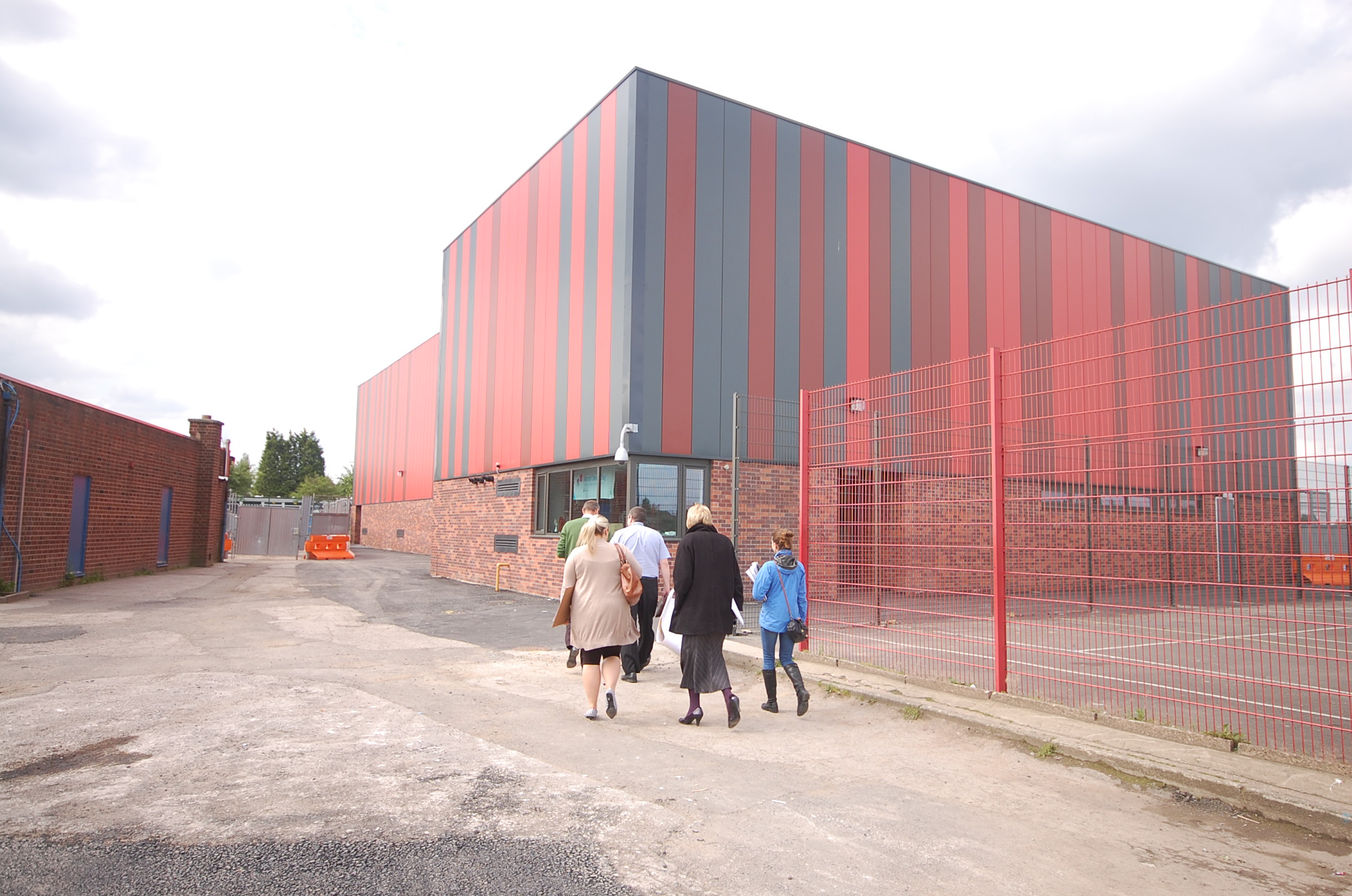 Idea 843175: Saltley Secondary School by Marks Barfield Architects in ...