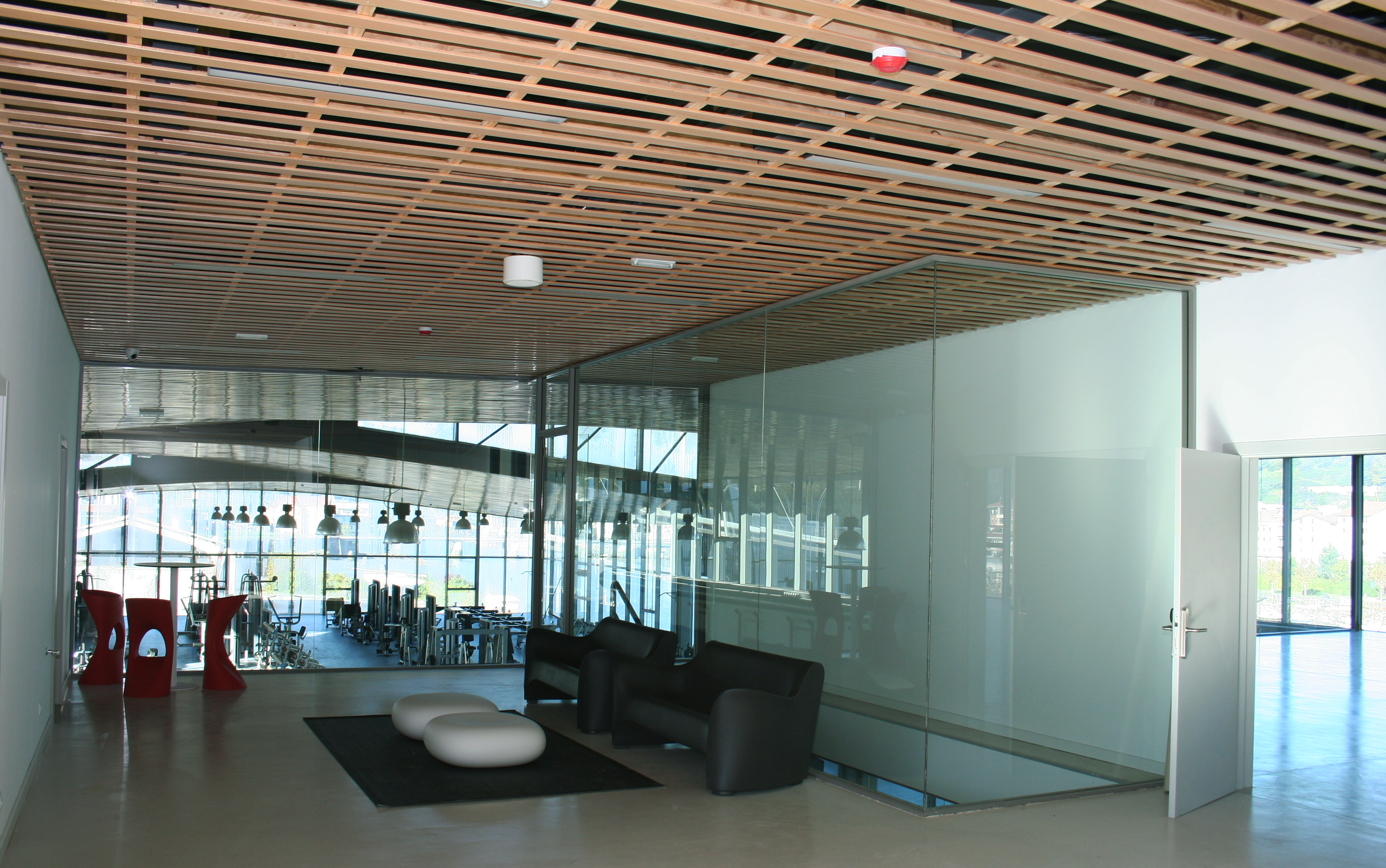 SPORTS TECHNIFICATION CENTRE FOR ROWING AND CANOEING ORIO by MANU ...