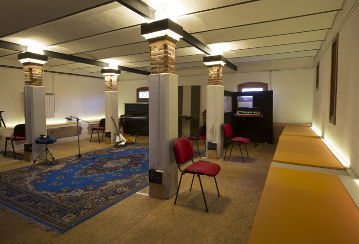 Vacuum Recording Studio by BRENSO architecture&design - Architizer