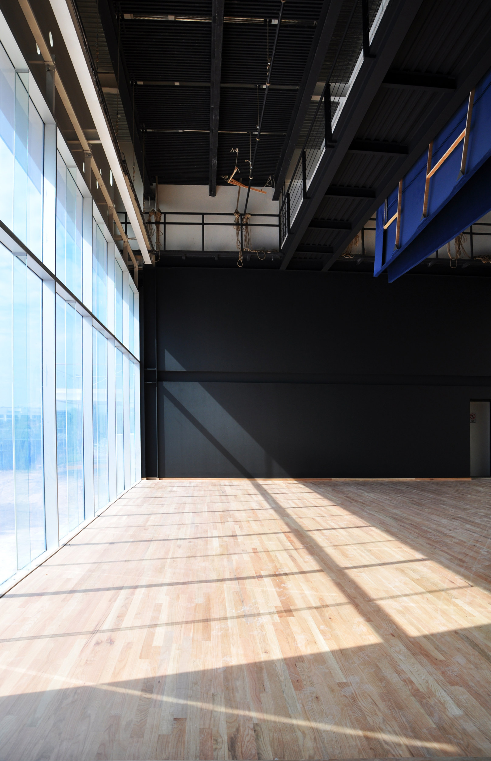 DAE Building by Arkylab - Architizer