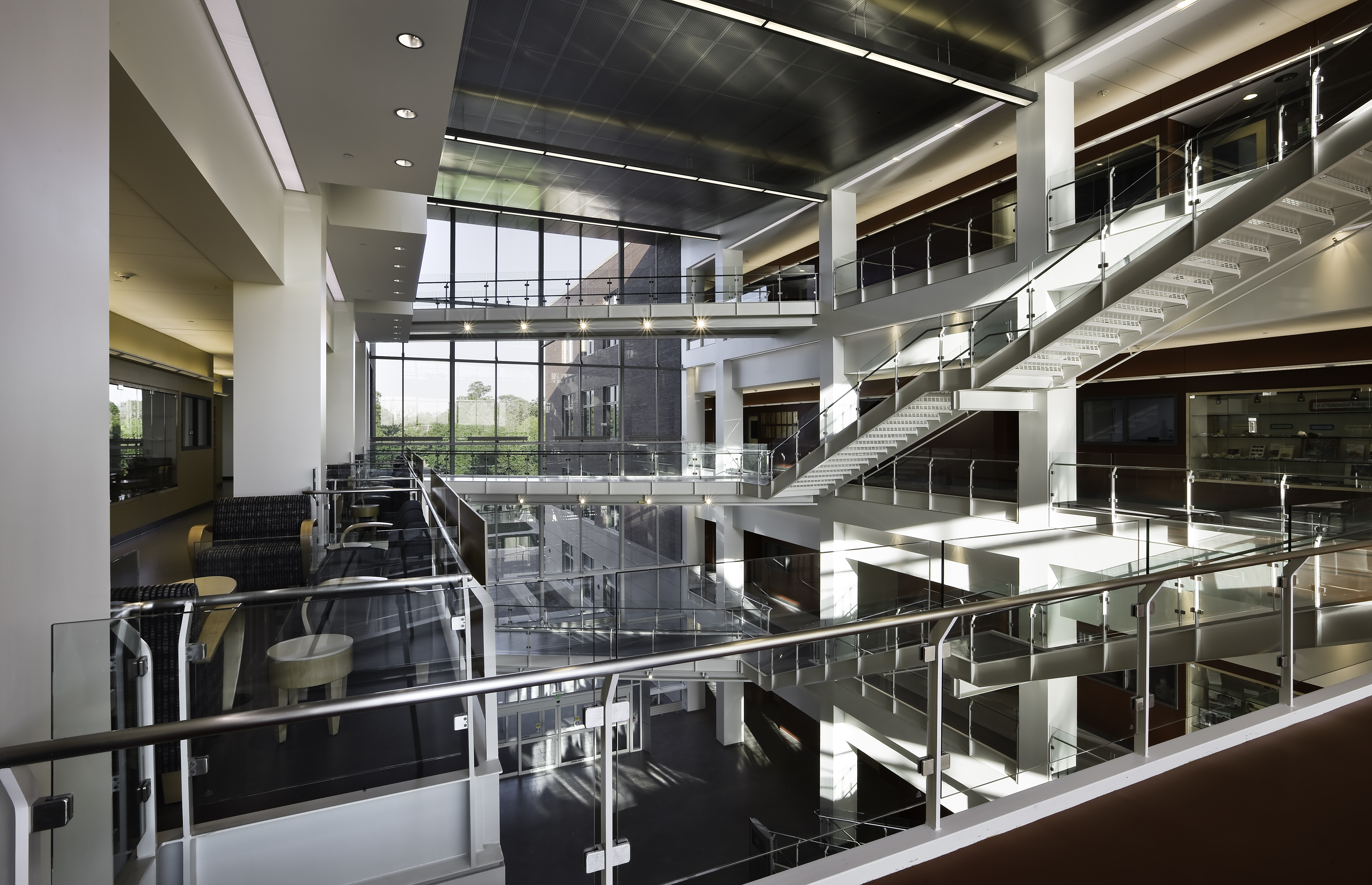 Beloit College - Center for the Sciences by Holabird & Root - Architizer