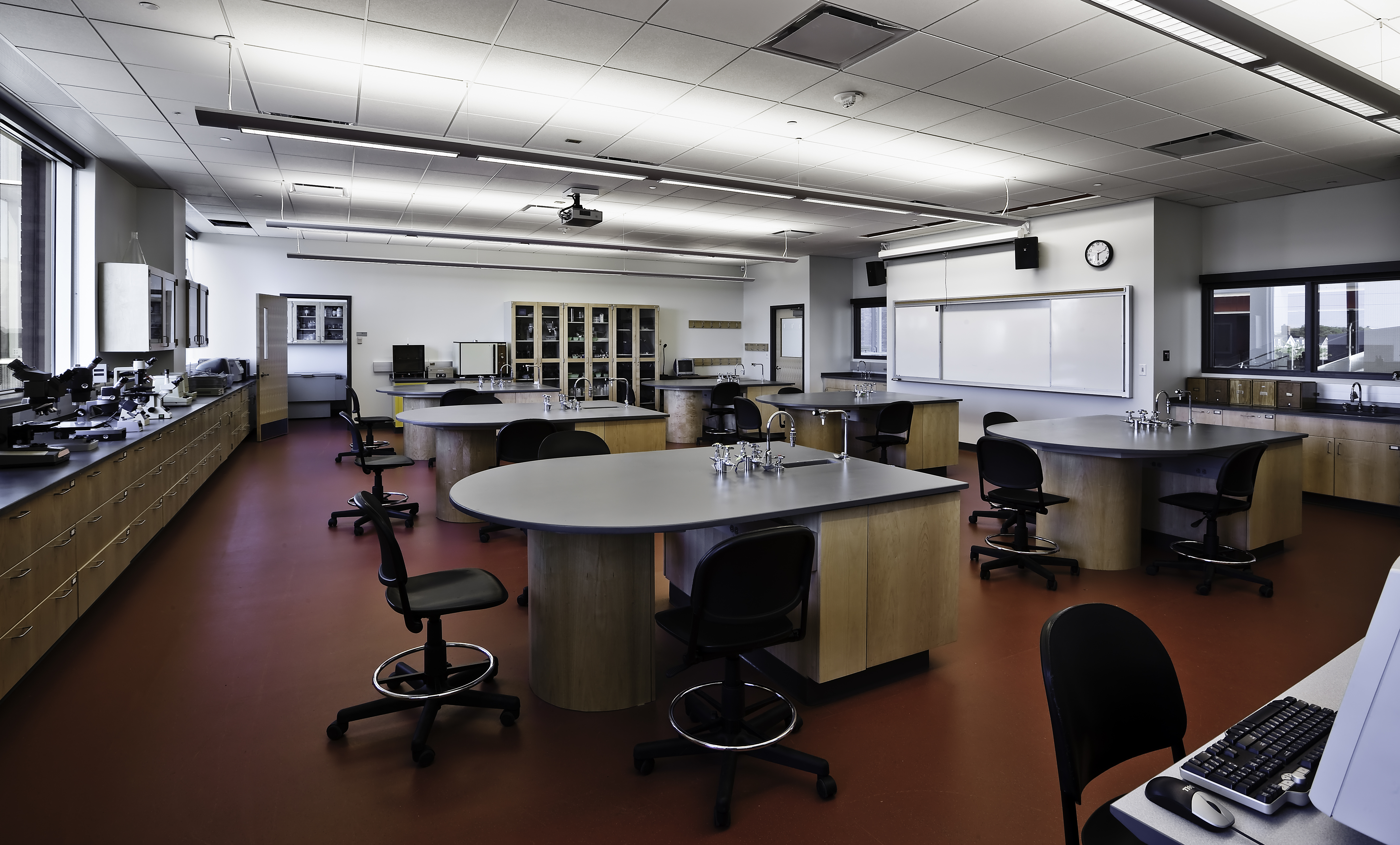 Beloit College - Center for the Sciences by Holabird & Root - Architizer