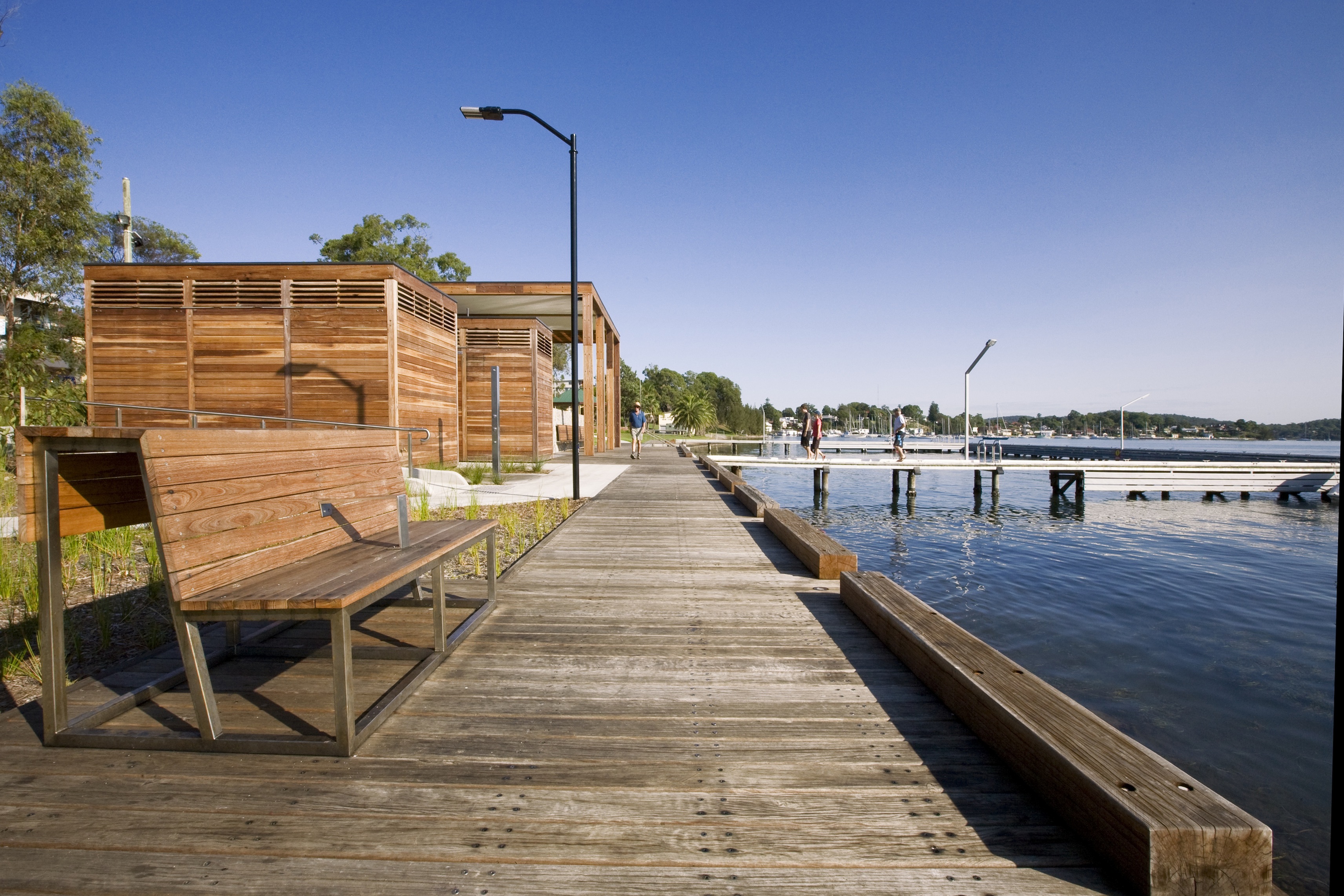 Regatta Foreshore Kiosk and Amenities Building by Day Bukh Architects ...