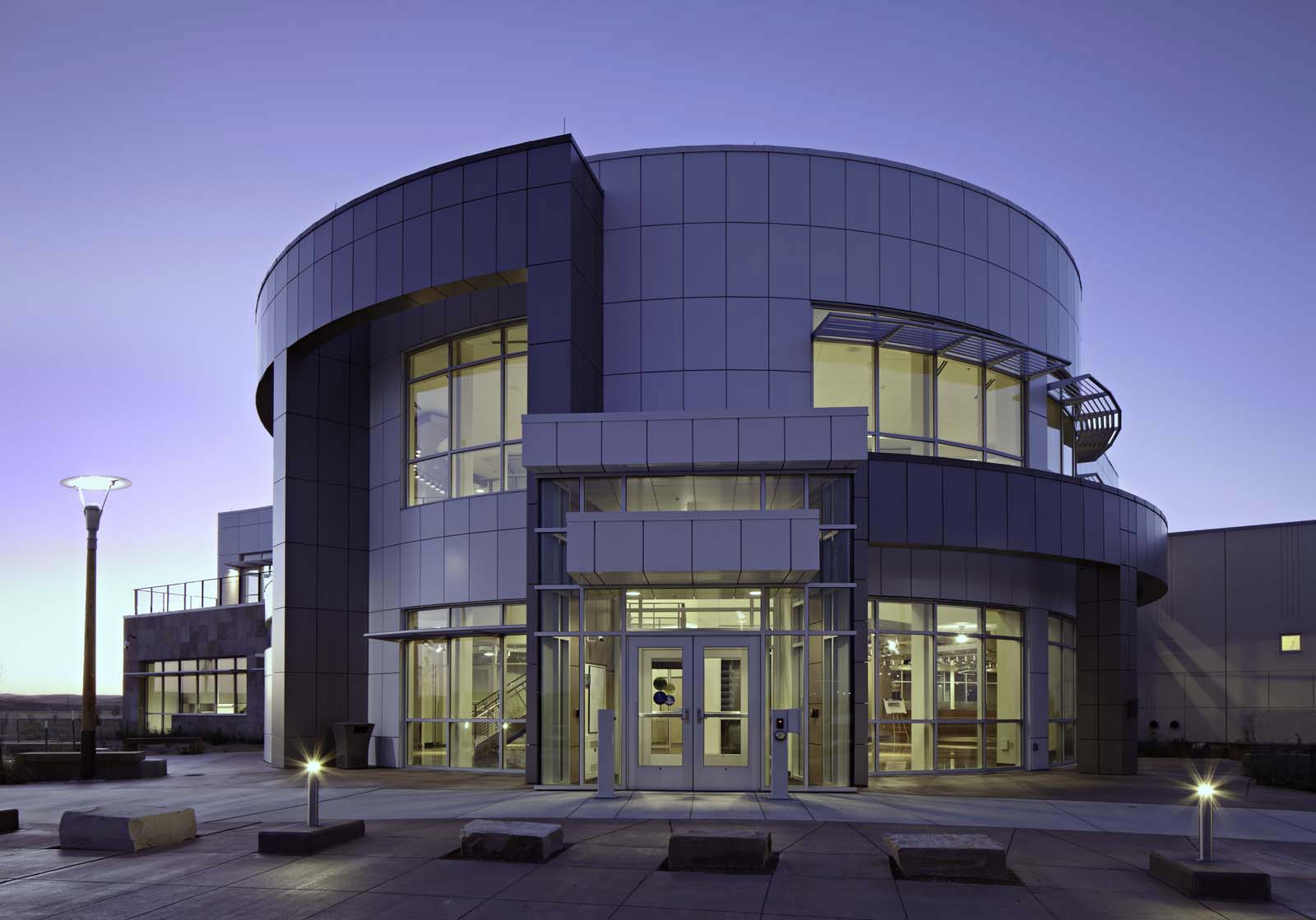 NCAR-Wyoming Supercomputing Center by H+L Architecture - Architizer