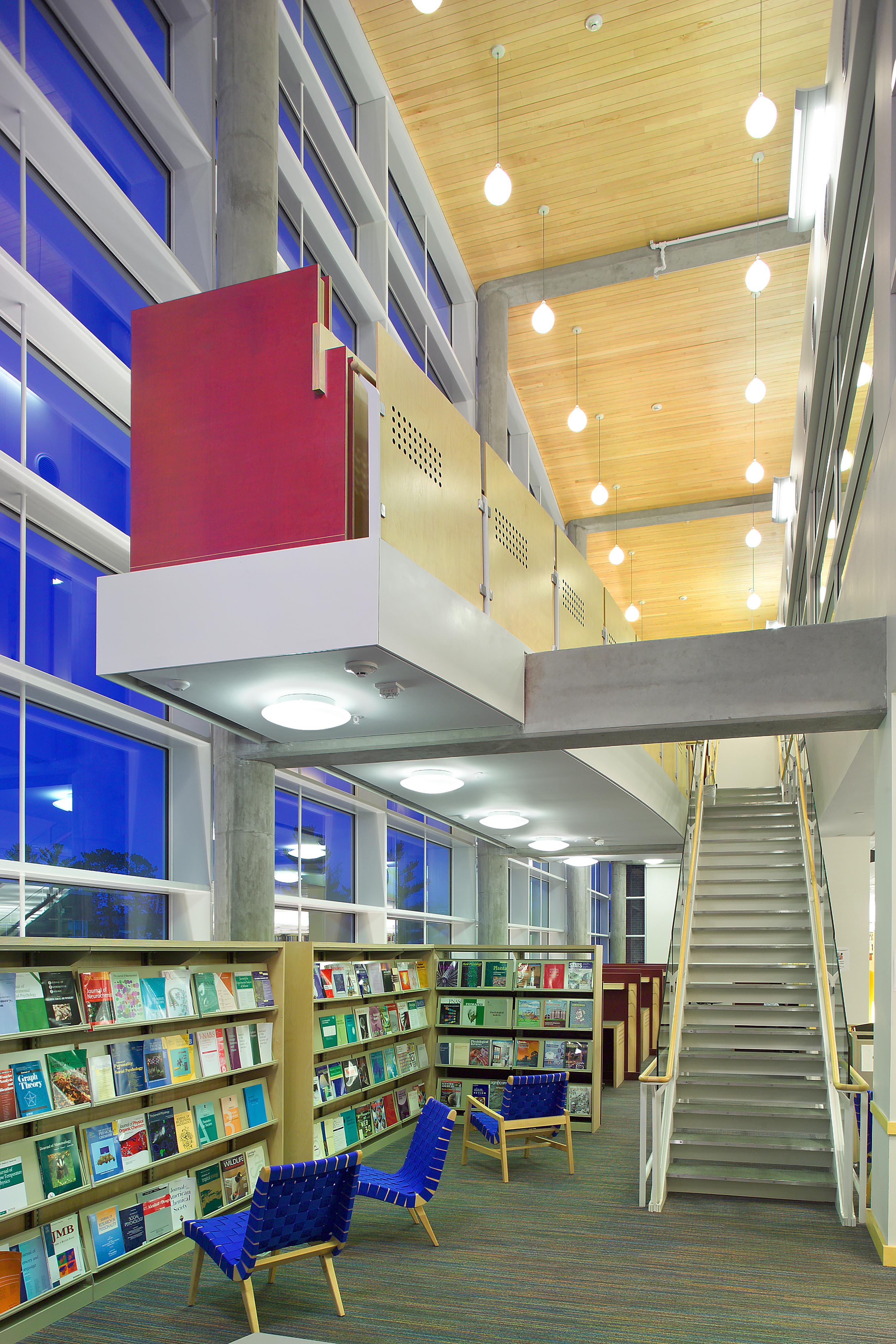 Grinnell College - Noyce Science Center (Phases I & II) by Holabird ...