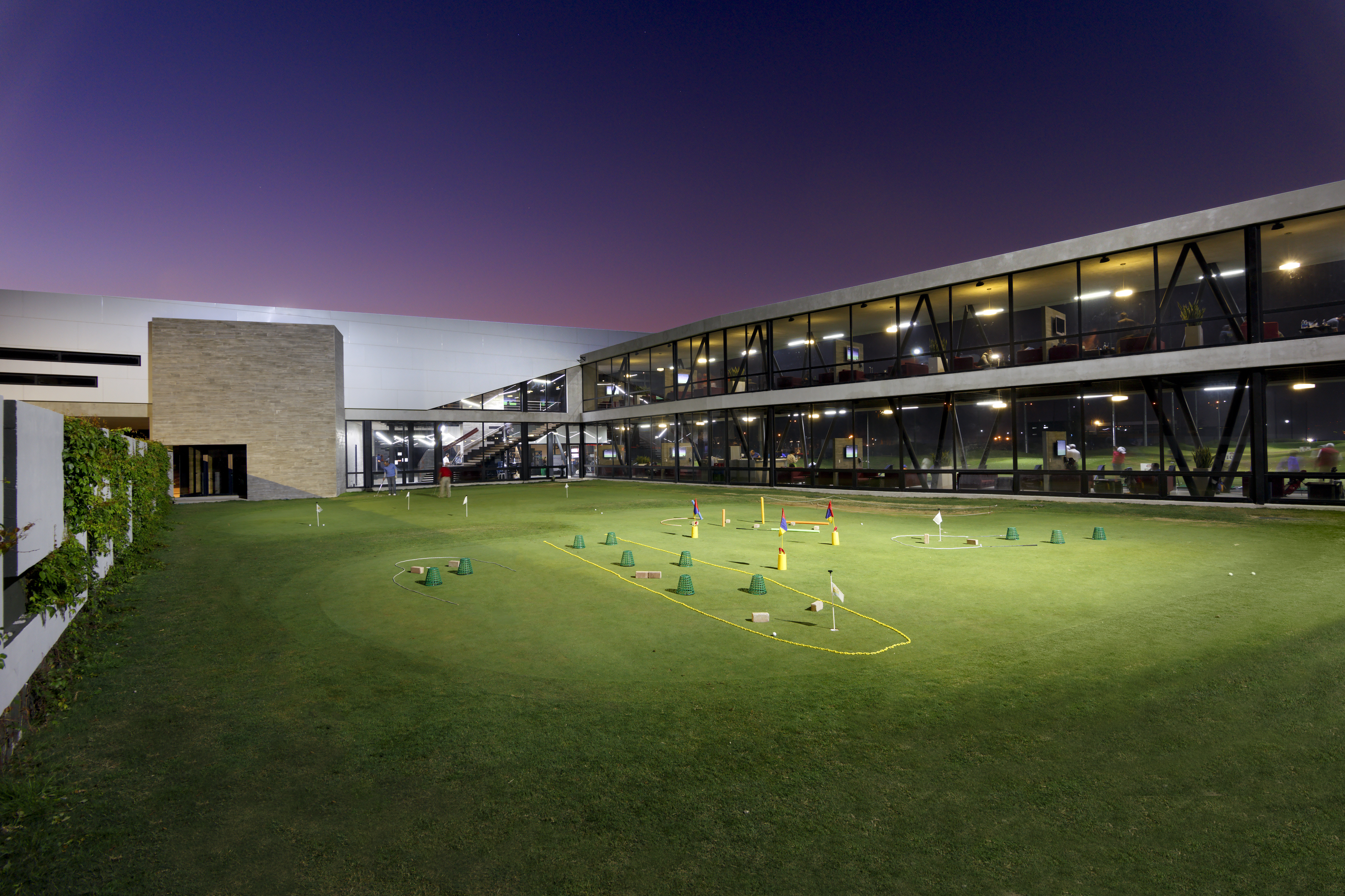 Top Tee Golf & Fun by S.oN arquitectura - Architizer