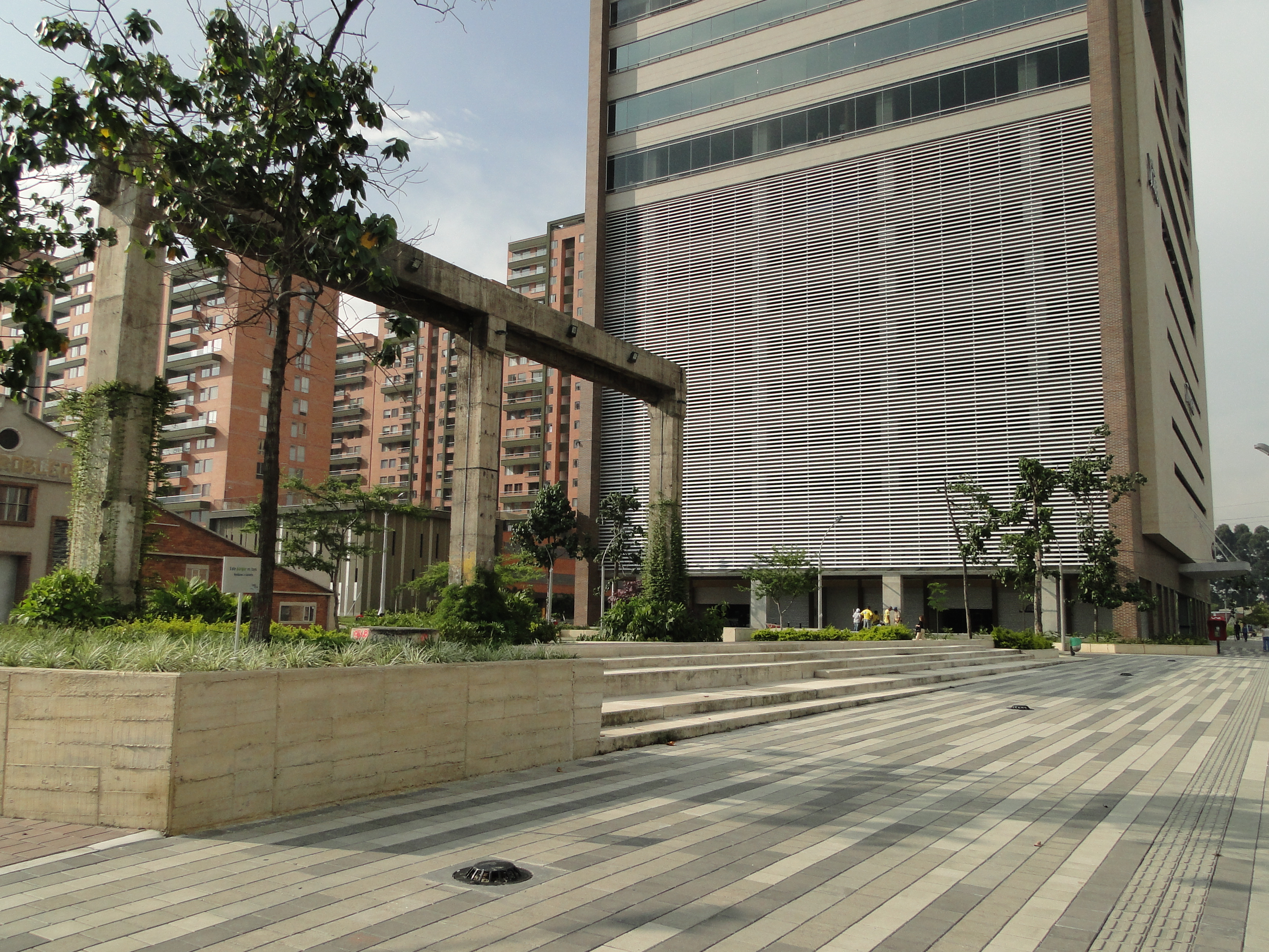 Parque Ciudad del Rio / SIMESA by JUAN ESTEBAN ARTEAGA MONTIEL ...