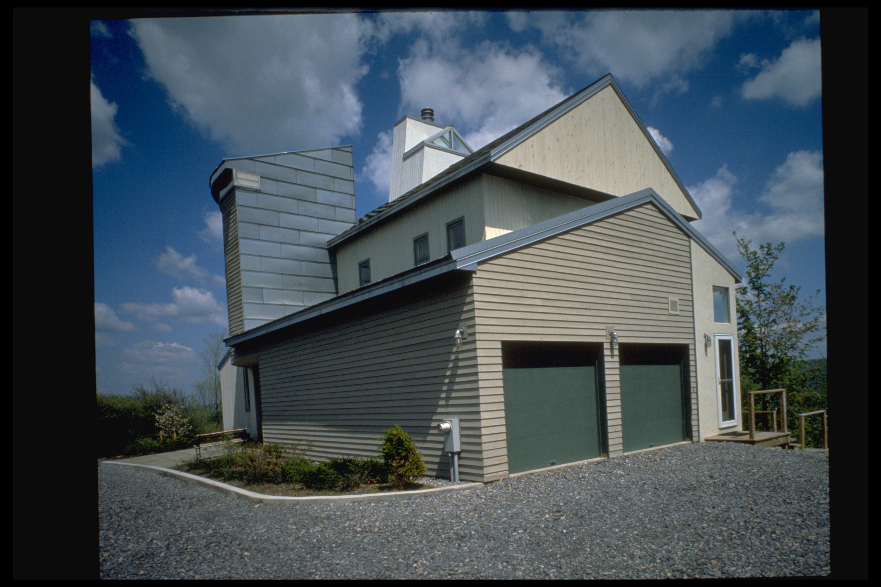 Tully House by David Ross Scheer, Architect - Architizer