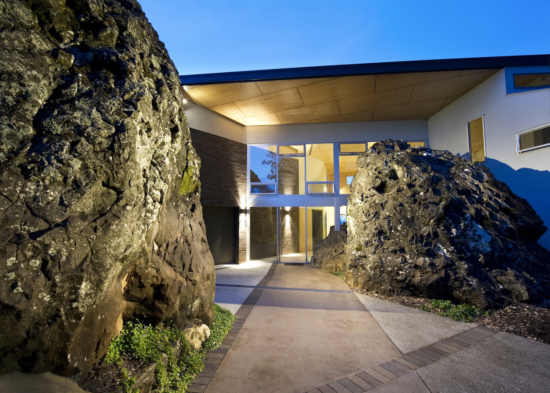 rock house by Blackburne Jackson - Architizer