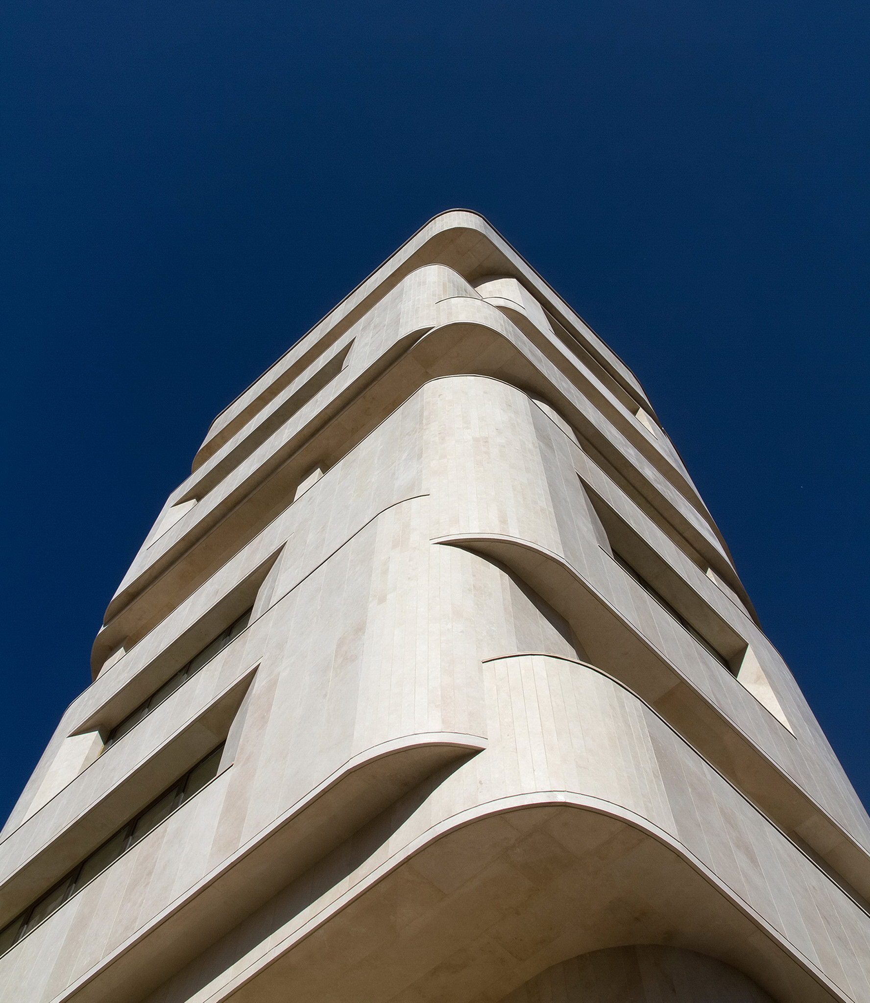 Niayesh Office Building by BonnArq Architects - Architizer
