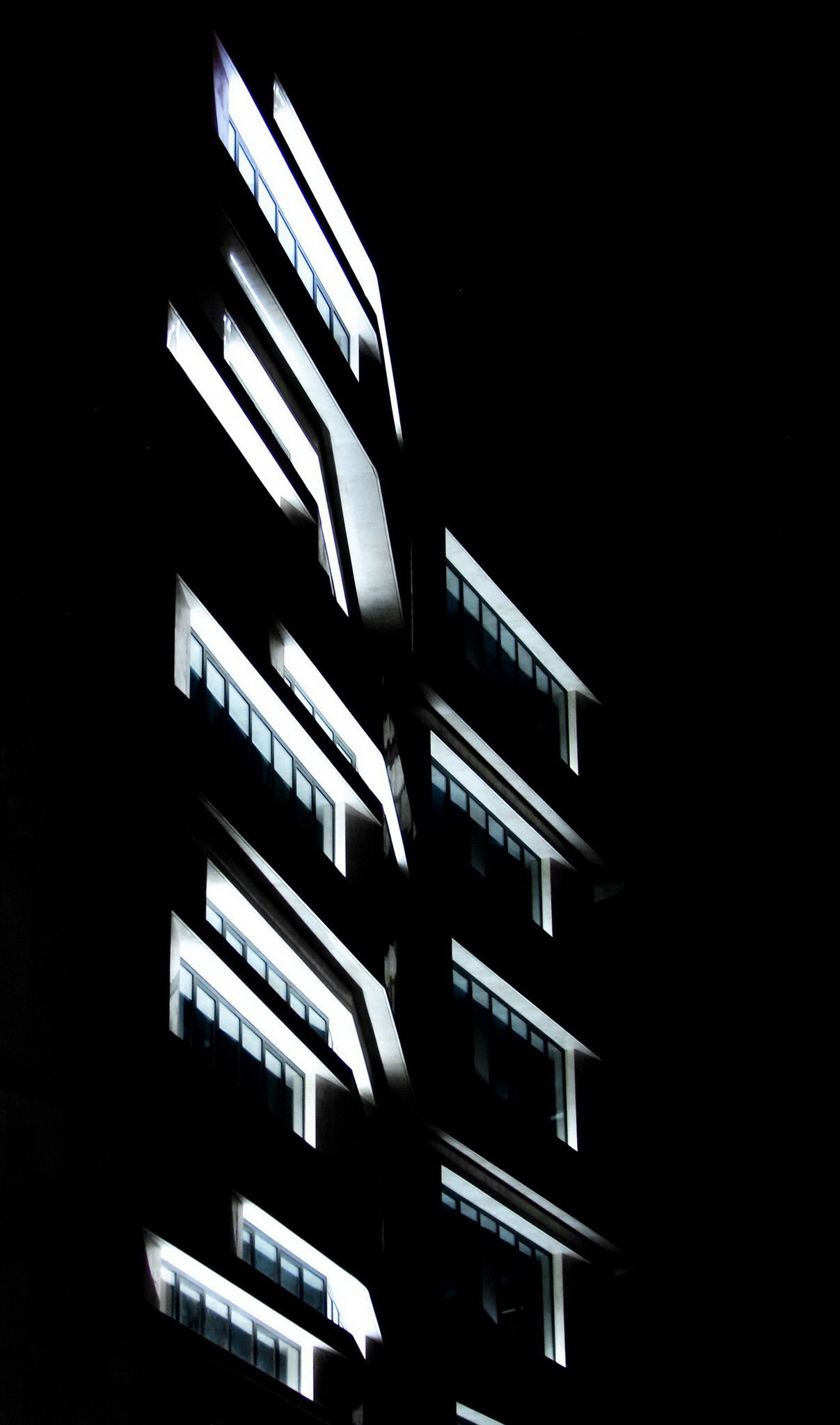 Niayesh Office Building by BonnArq Architects - Architizer