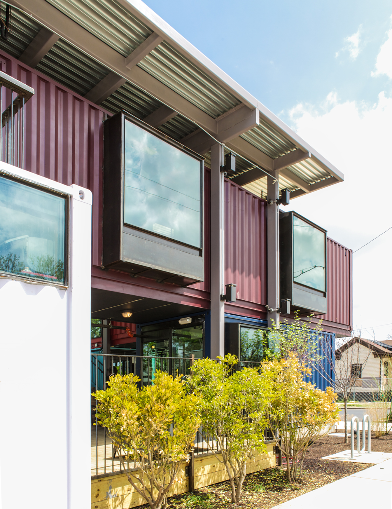 Container Bar by North Arrow Studio - Architizer