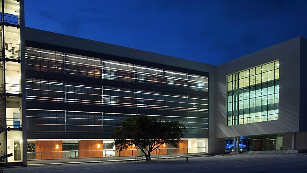Cabrera Arqs / Enrique Cabrera Arquitecto - Architizer