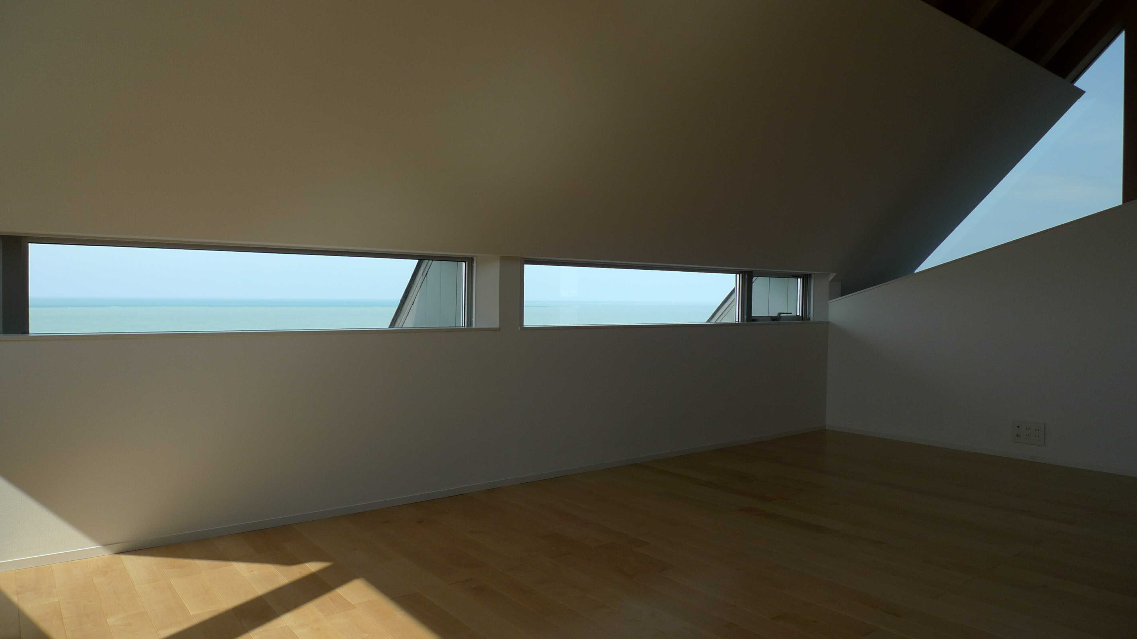 Horizontal Line Residence by Nakano Design Architects - Architizer