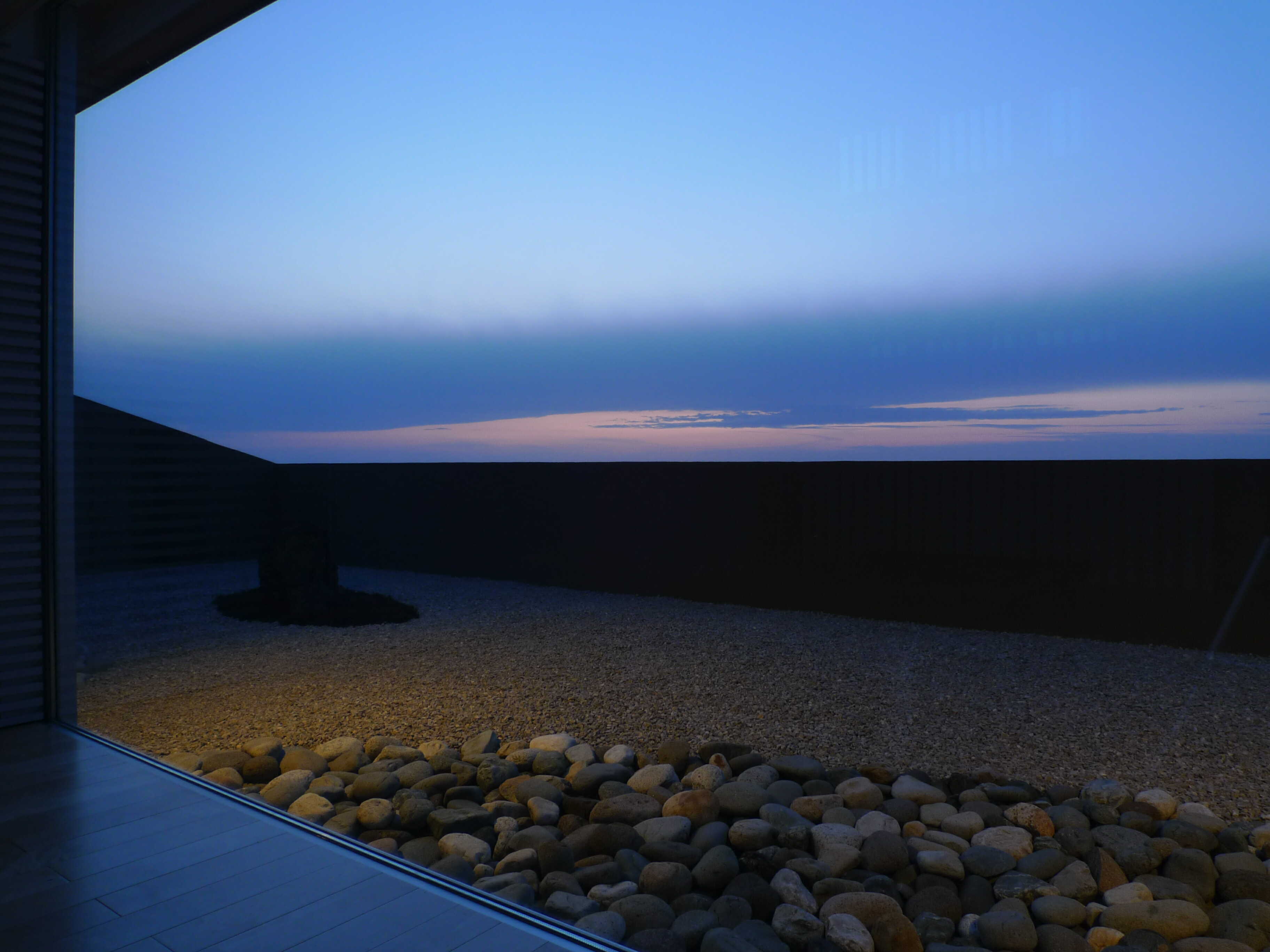 Horizontal Line Residence by Nakano Design Architects - Architizer