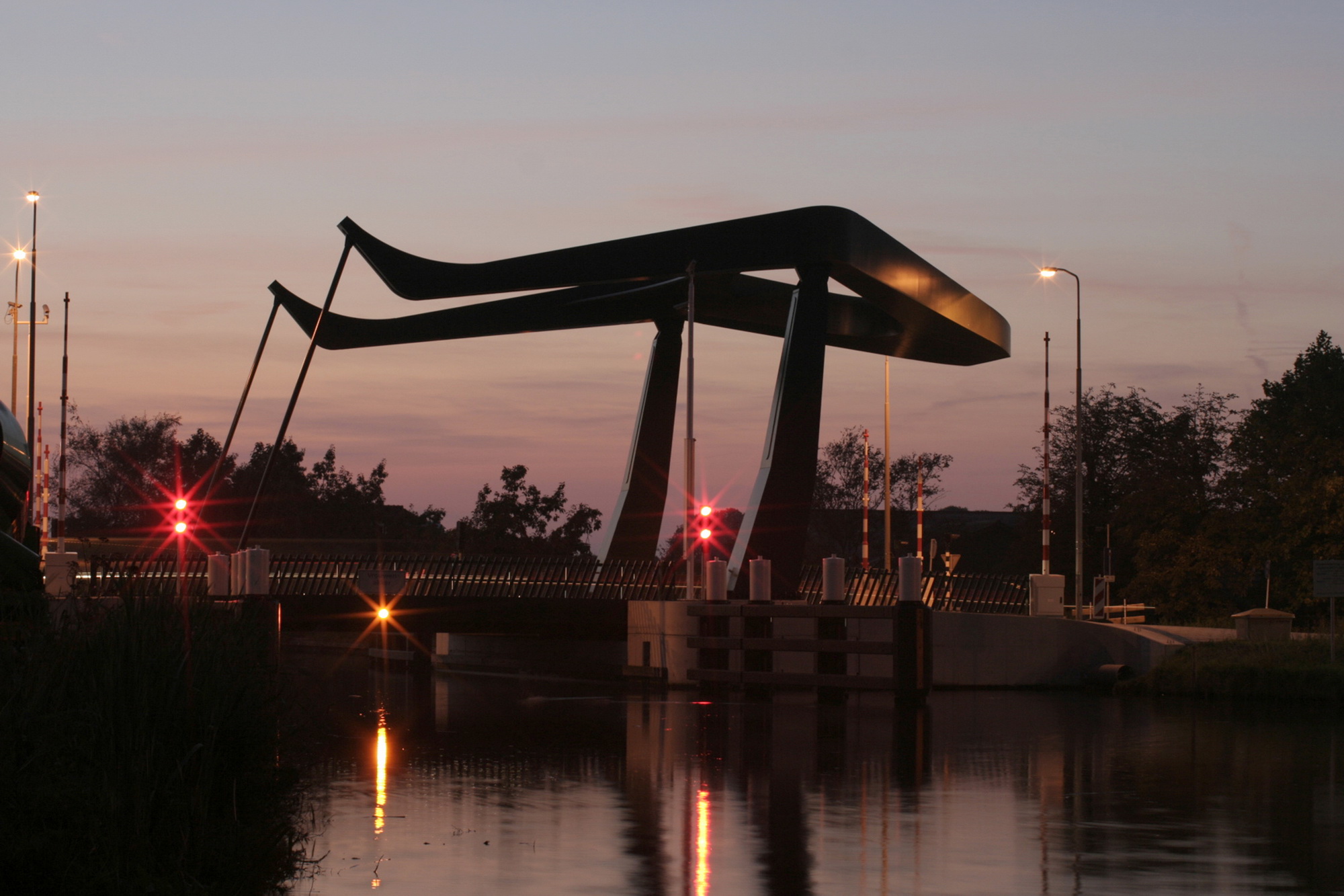 Prayer of Shadow Protection by NIO architecten - Architizer