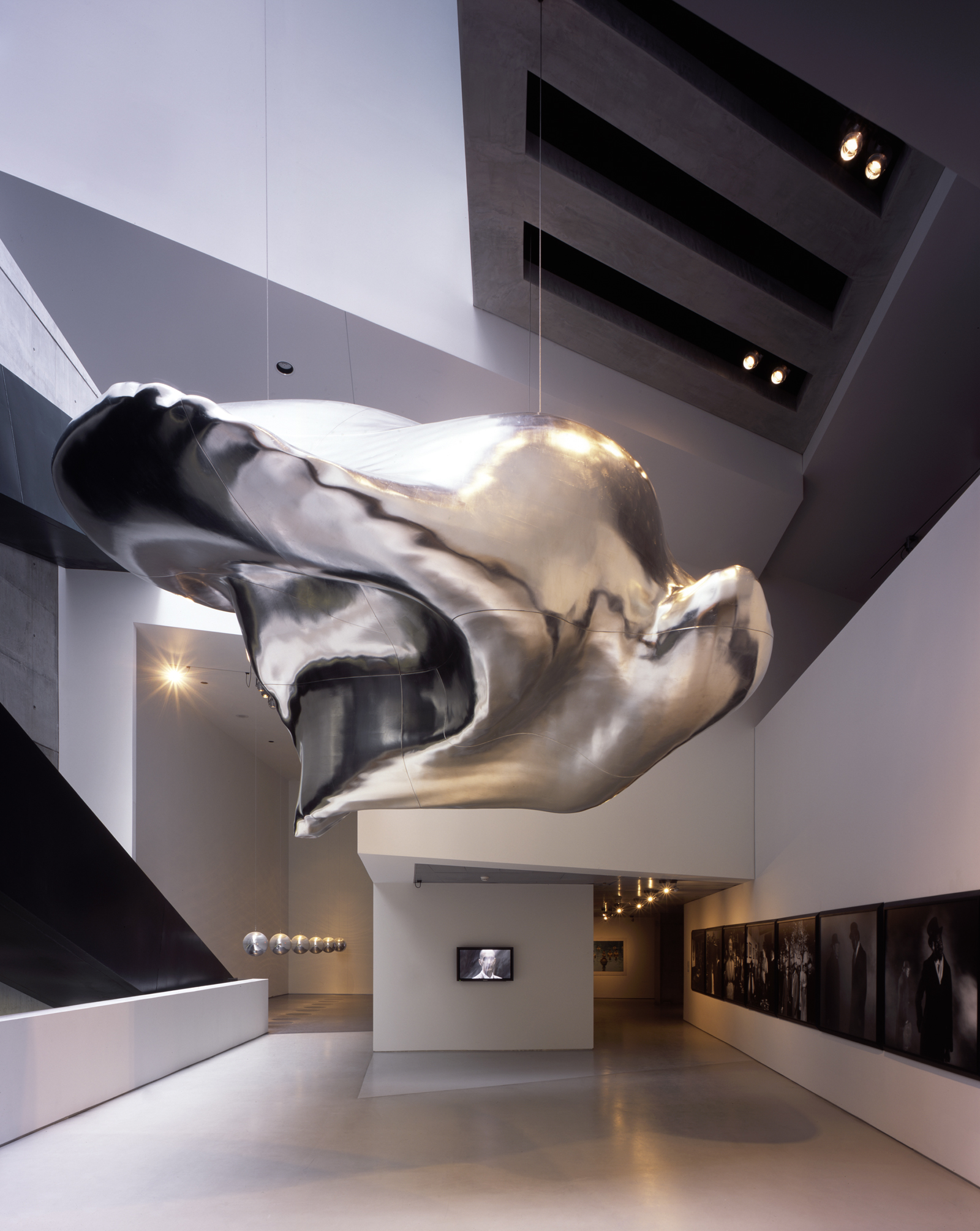 Lois and Richard Rosenthal Center for Contemporary Art by Office for ...