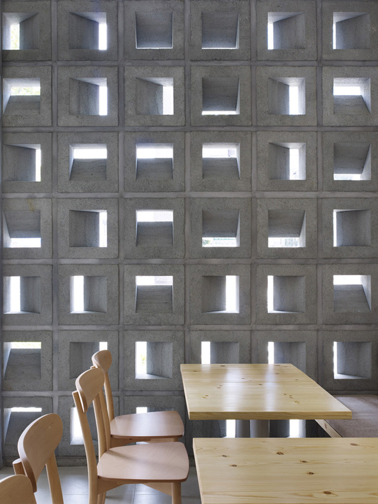 OPTICAL WALL by Kazuhide Doi Architects - Architizer