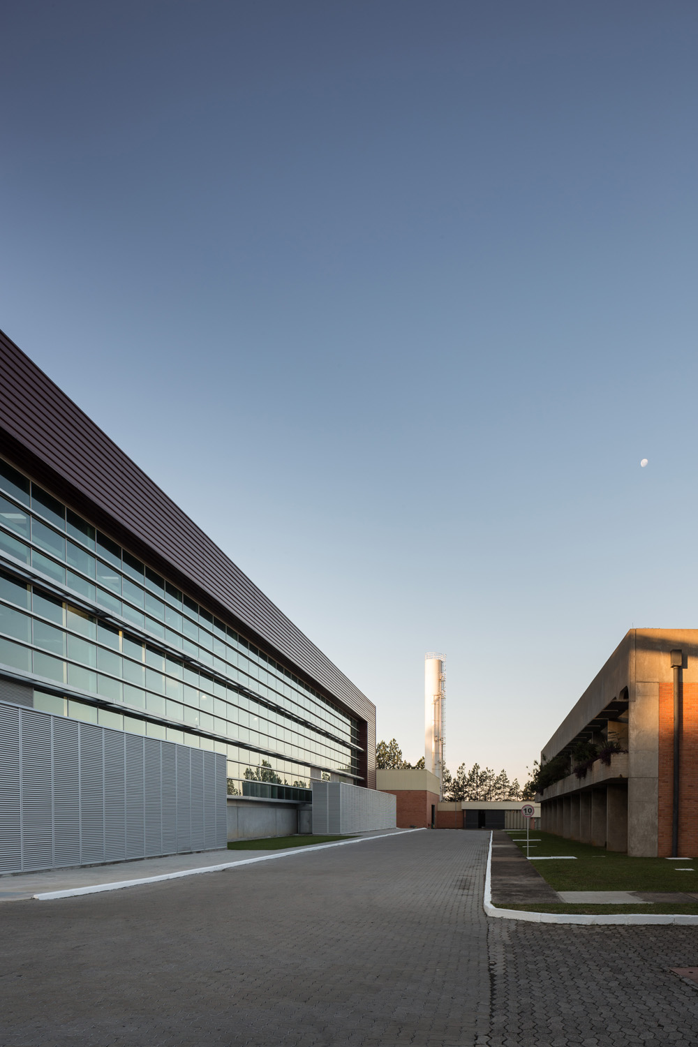 PERTO - Technology for Banks and Retail (Brazil) by Santini & Rocha ...