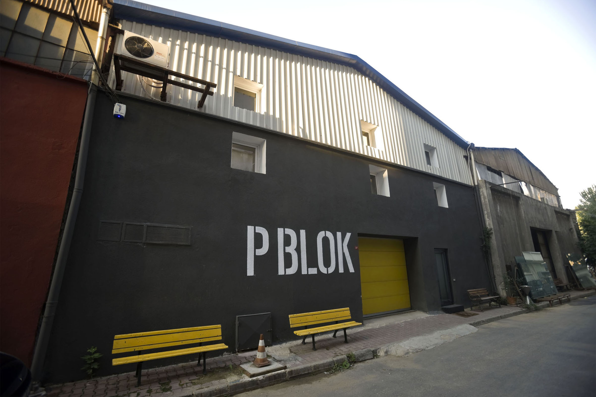 P Blok Production Studio by Iglo Architects - Architizer
